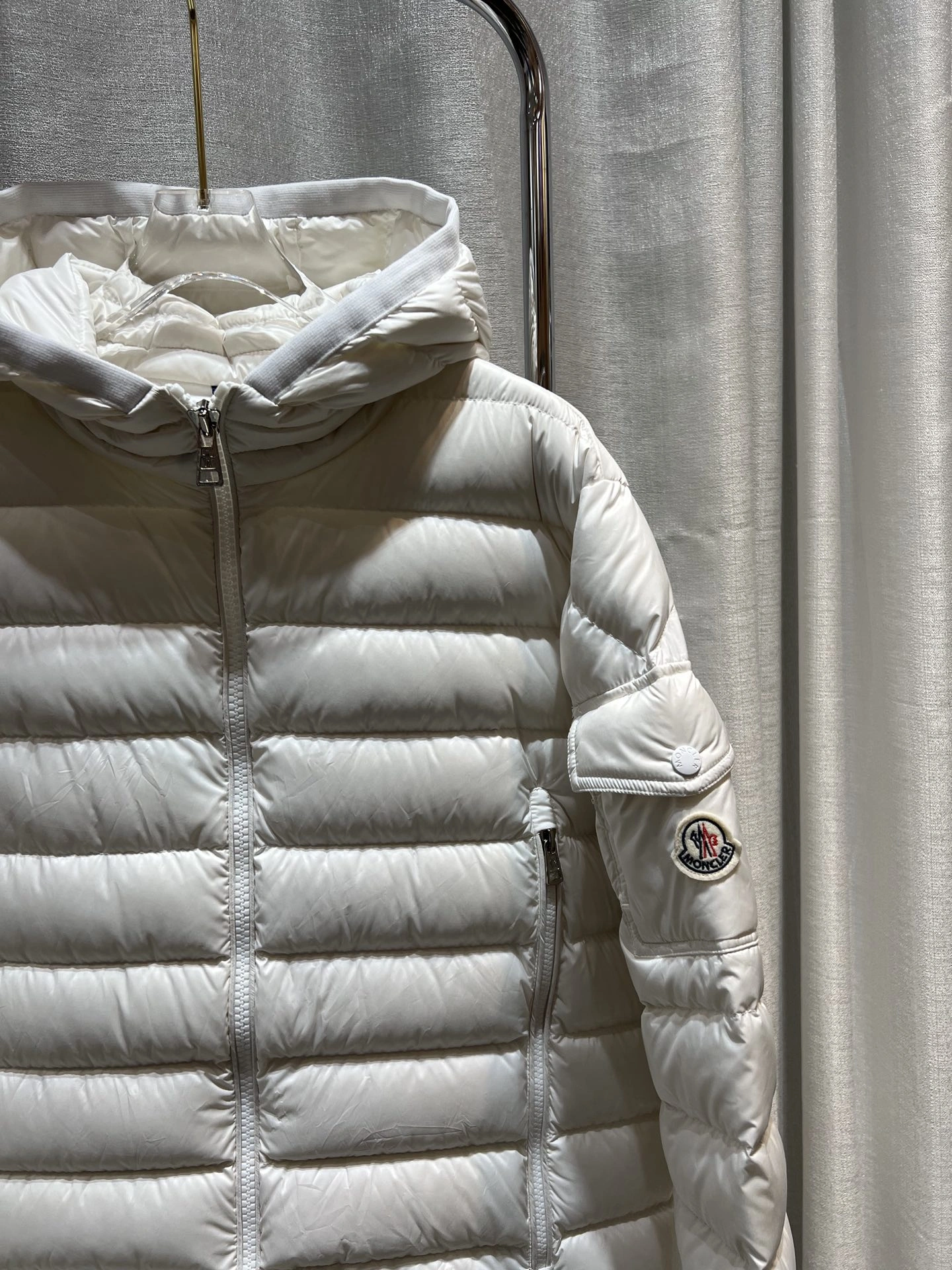 1:1 copy Moncler Down Jackets