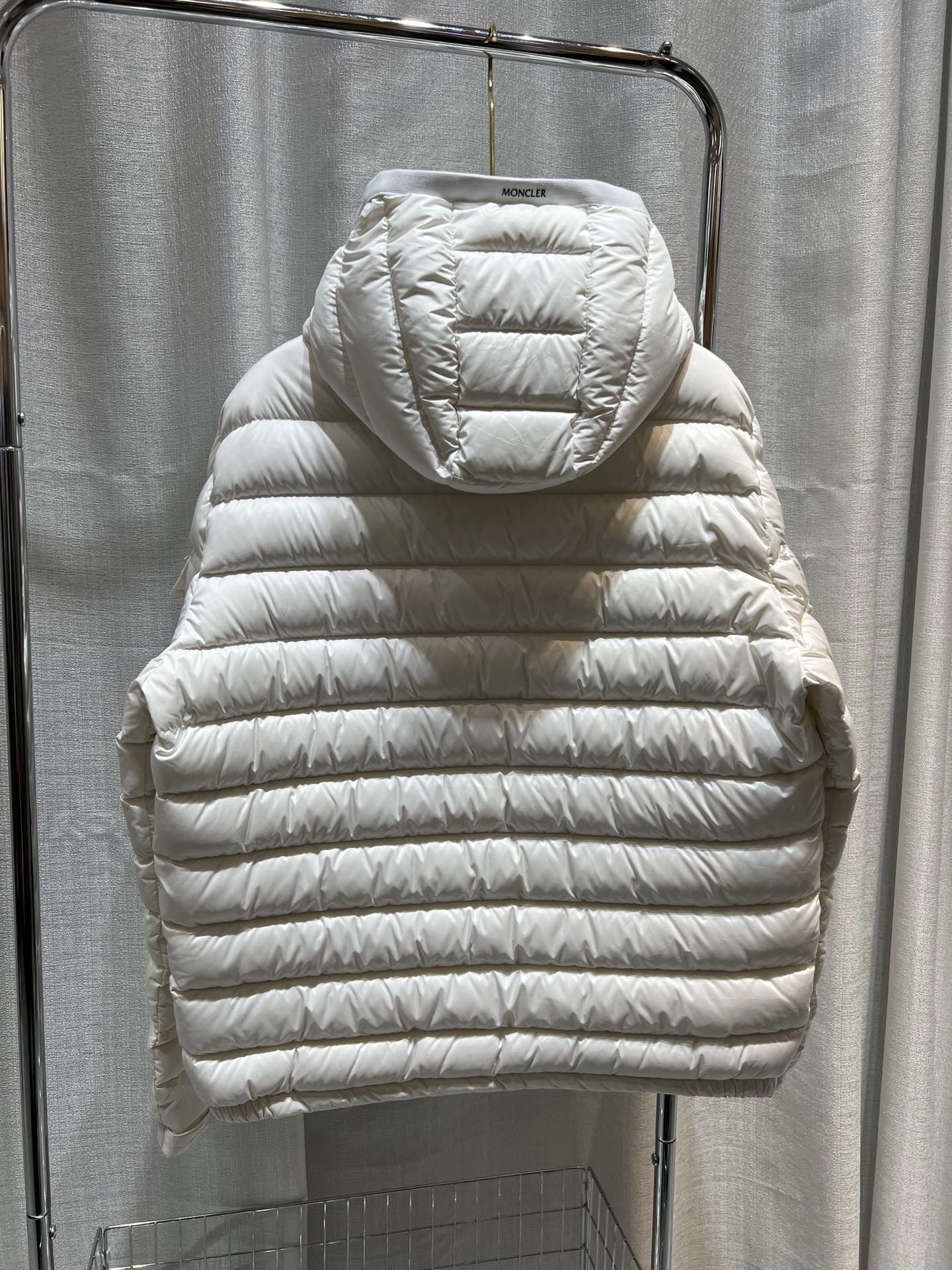 1:1 copy Moncler Down Jackets