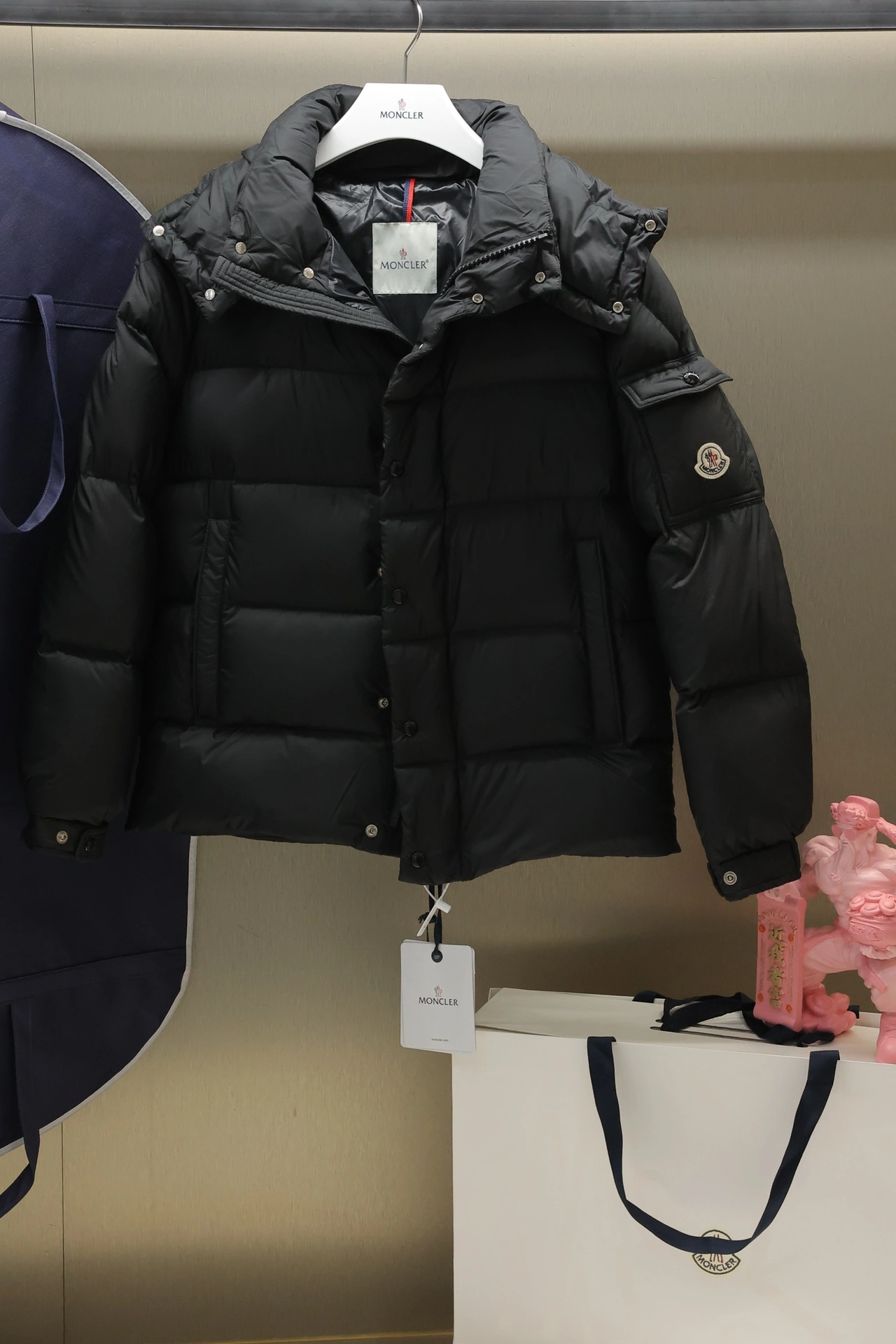 1:1 copy Moncler Down Jackets
