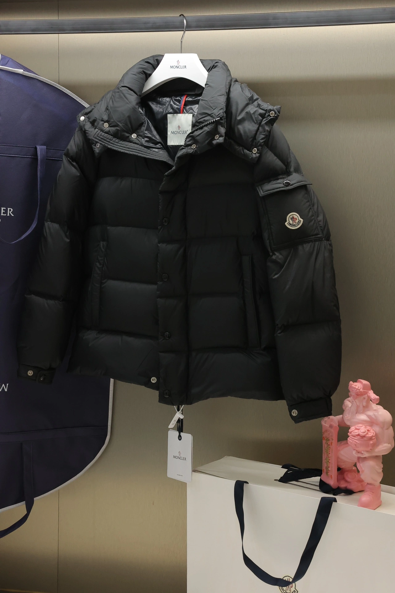 1:1 copy Moncler Down Jackets
