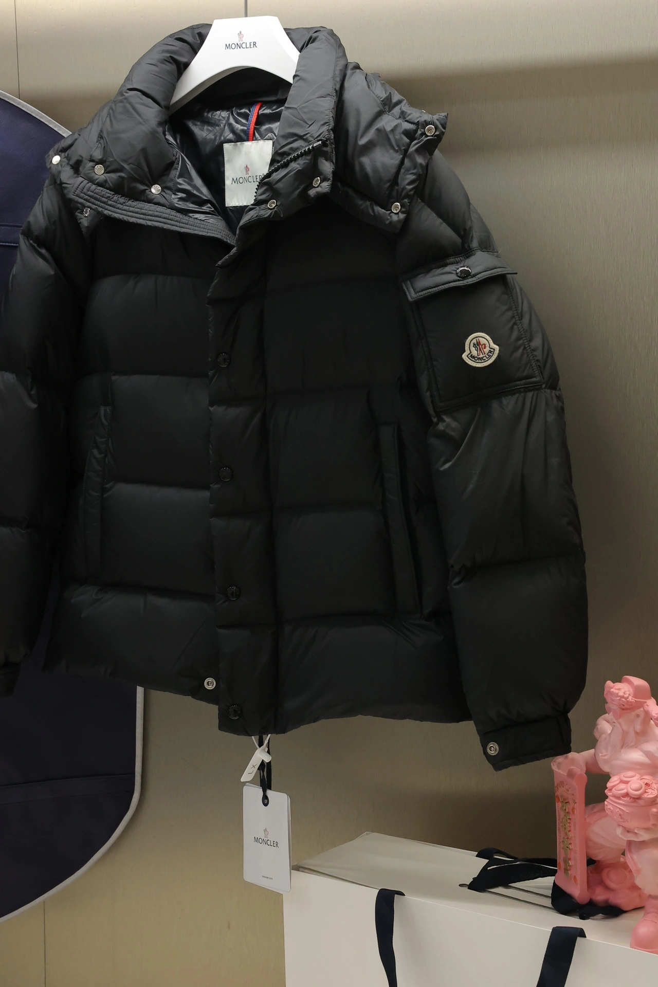 1:1 copy Moncler Down Jackets