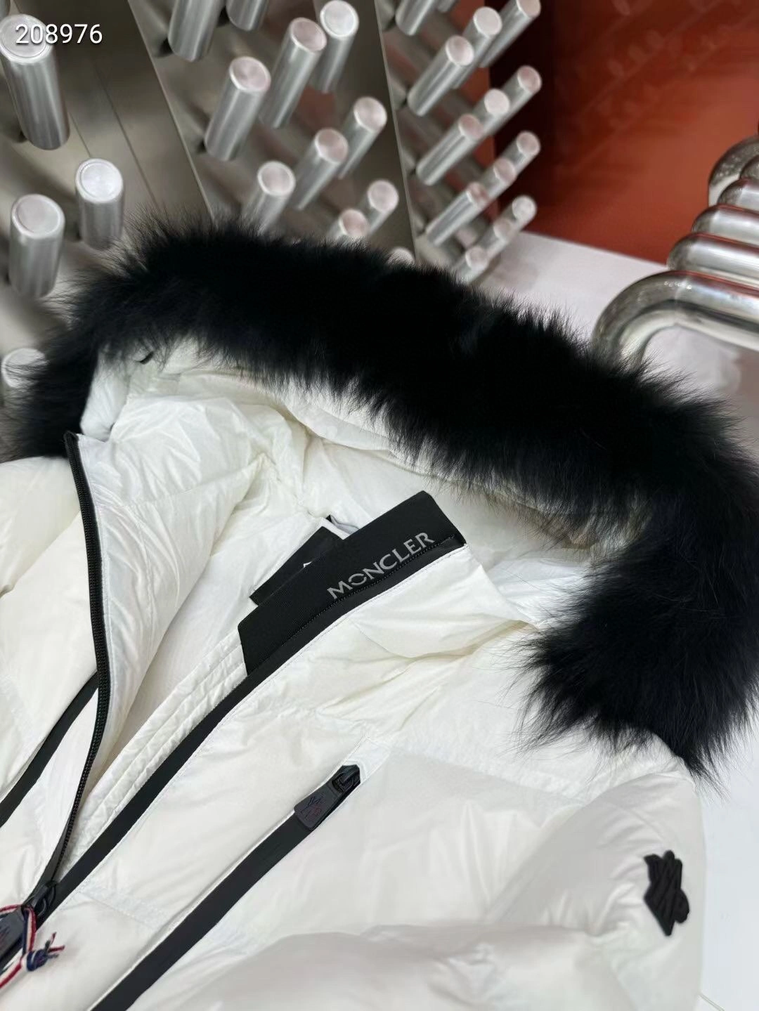 High accuracy Moncler Down Jackets