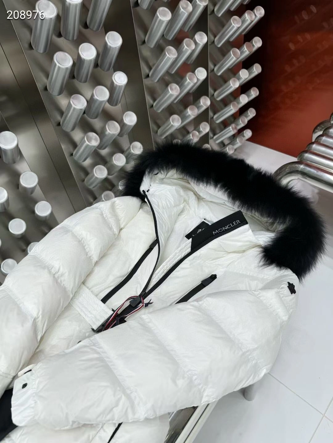 High accuracy Moncler Down Jackets