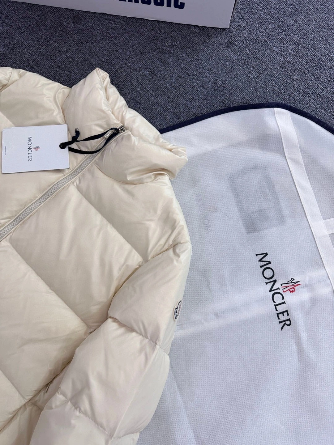 OEM Moncler Down Jackets