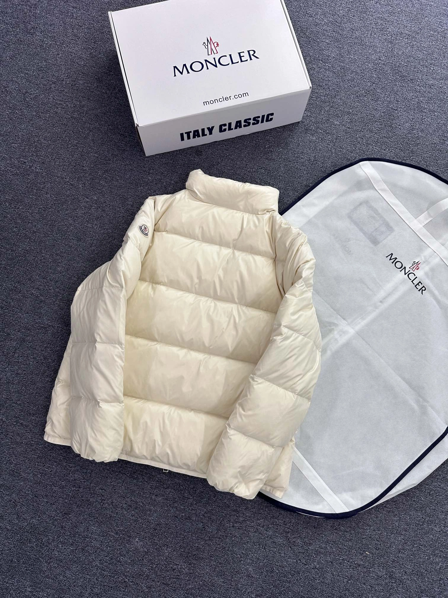 OEM Moncler Down Jackets