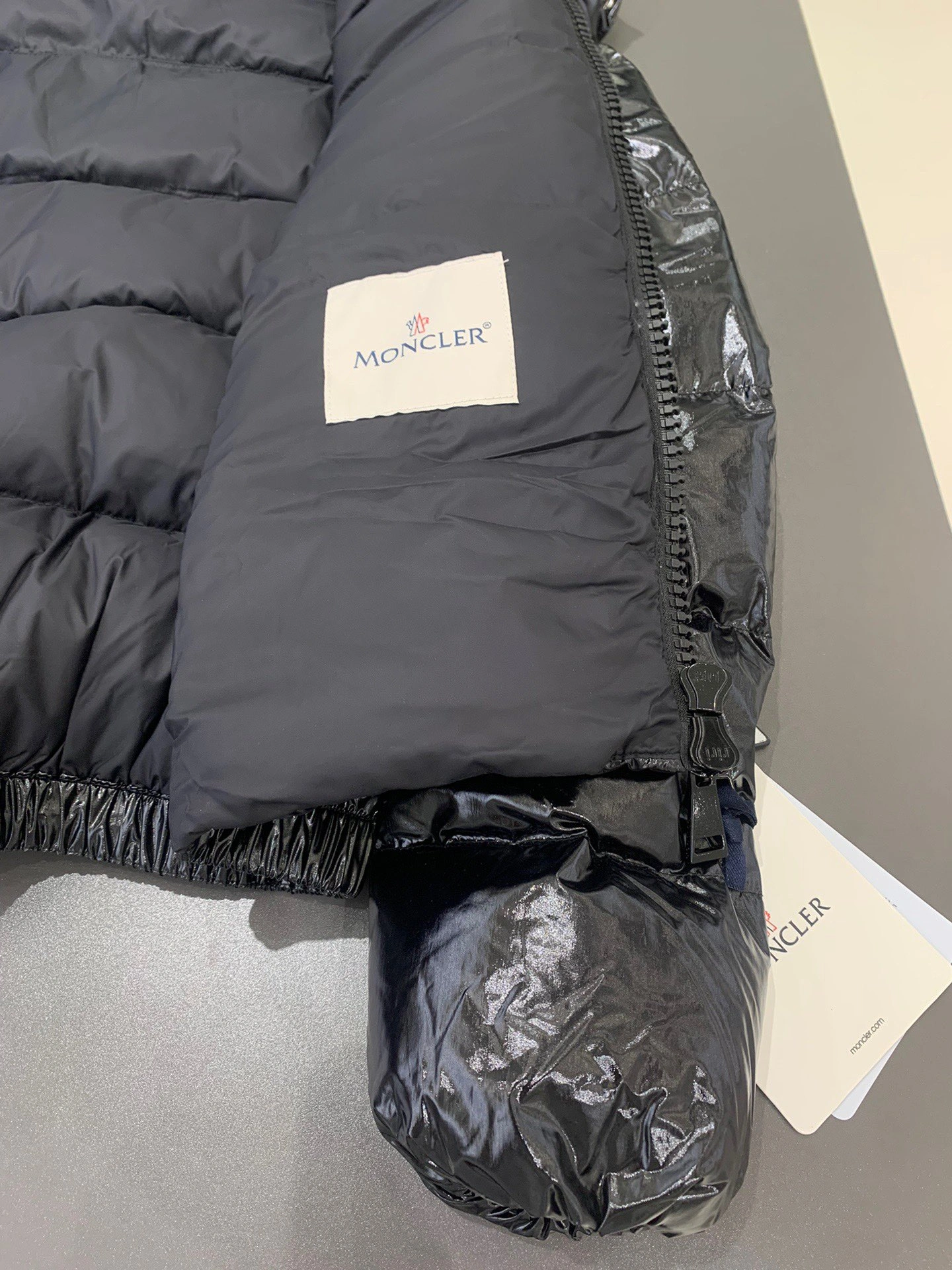 Bargain Moncler Down Jackets
