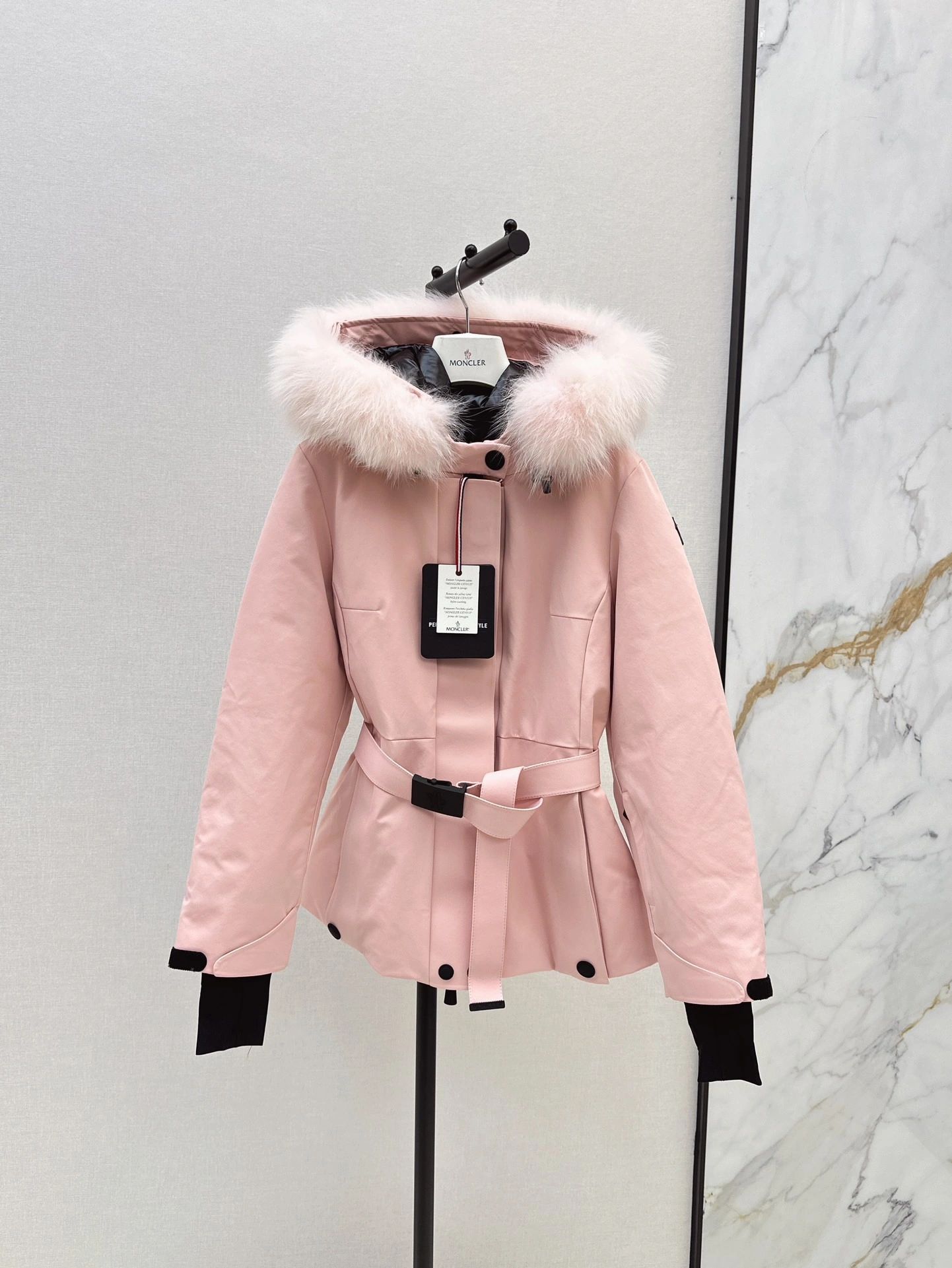 Official Moncler Down Jackets