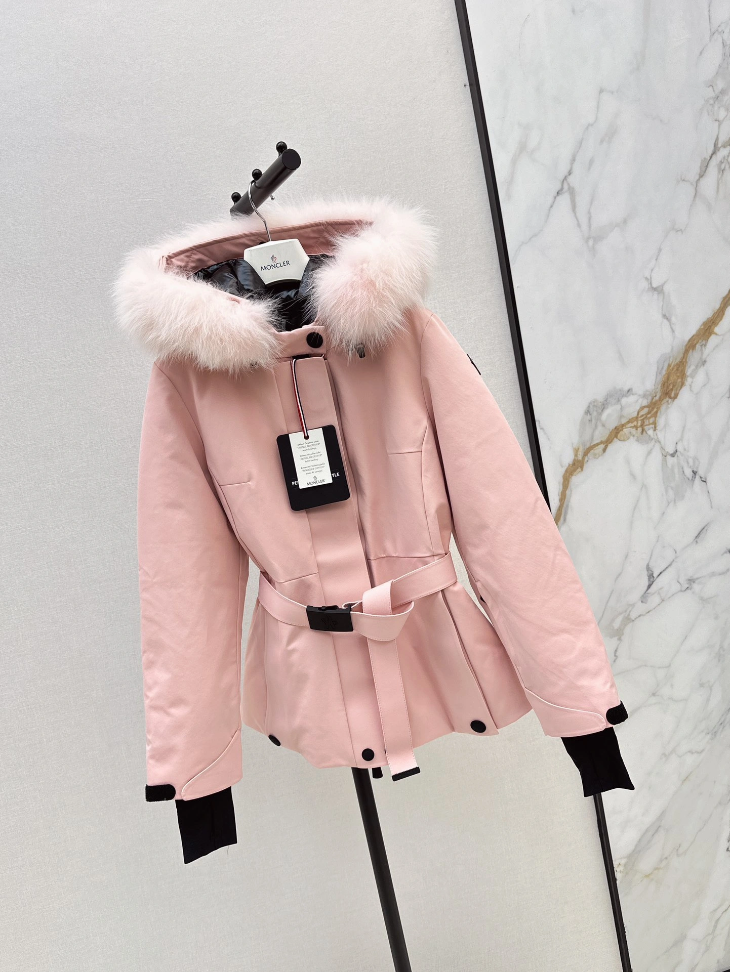 Official Moncler Down Jackets