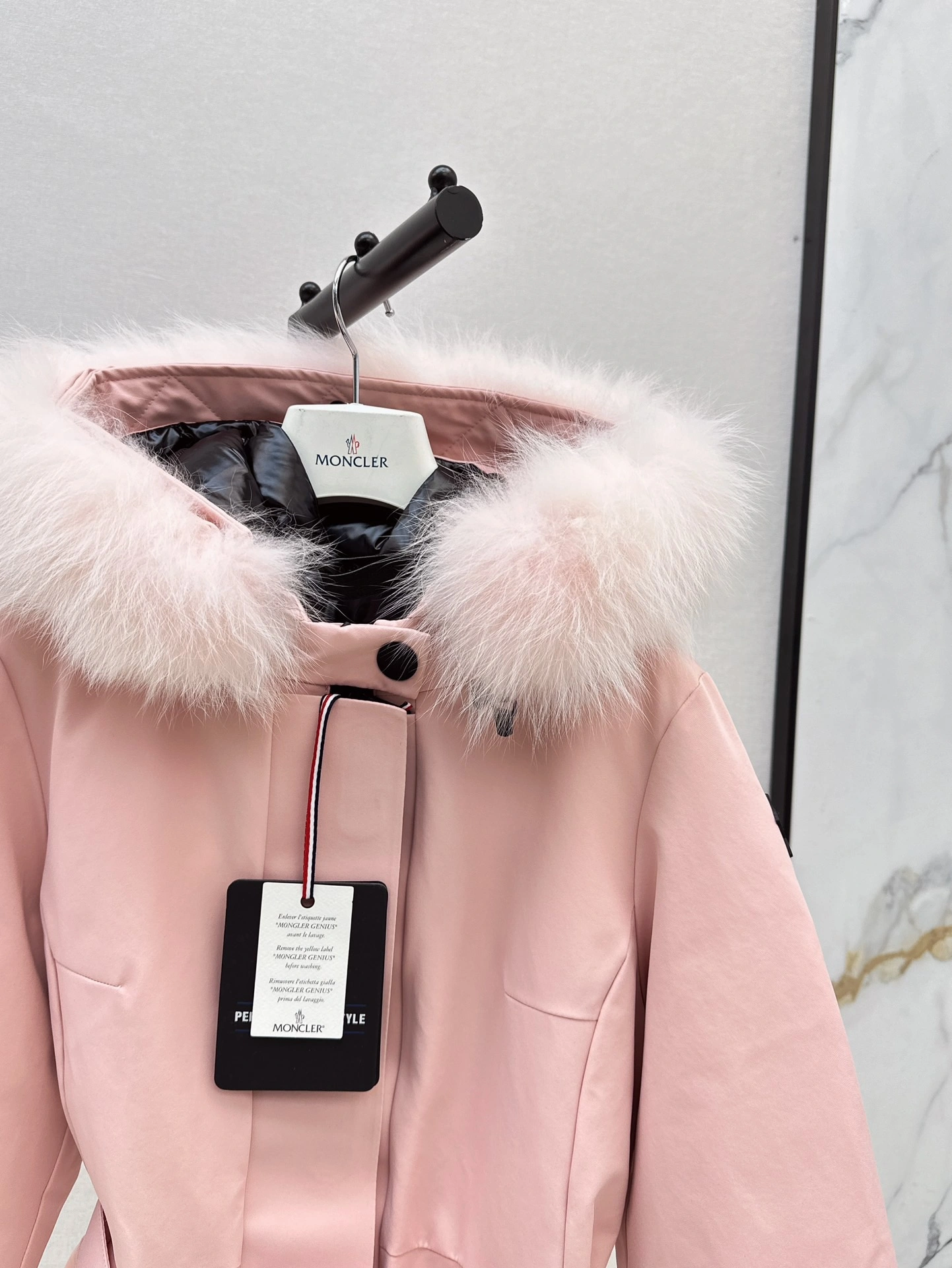 Official Moncler Down Jackets