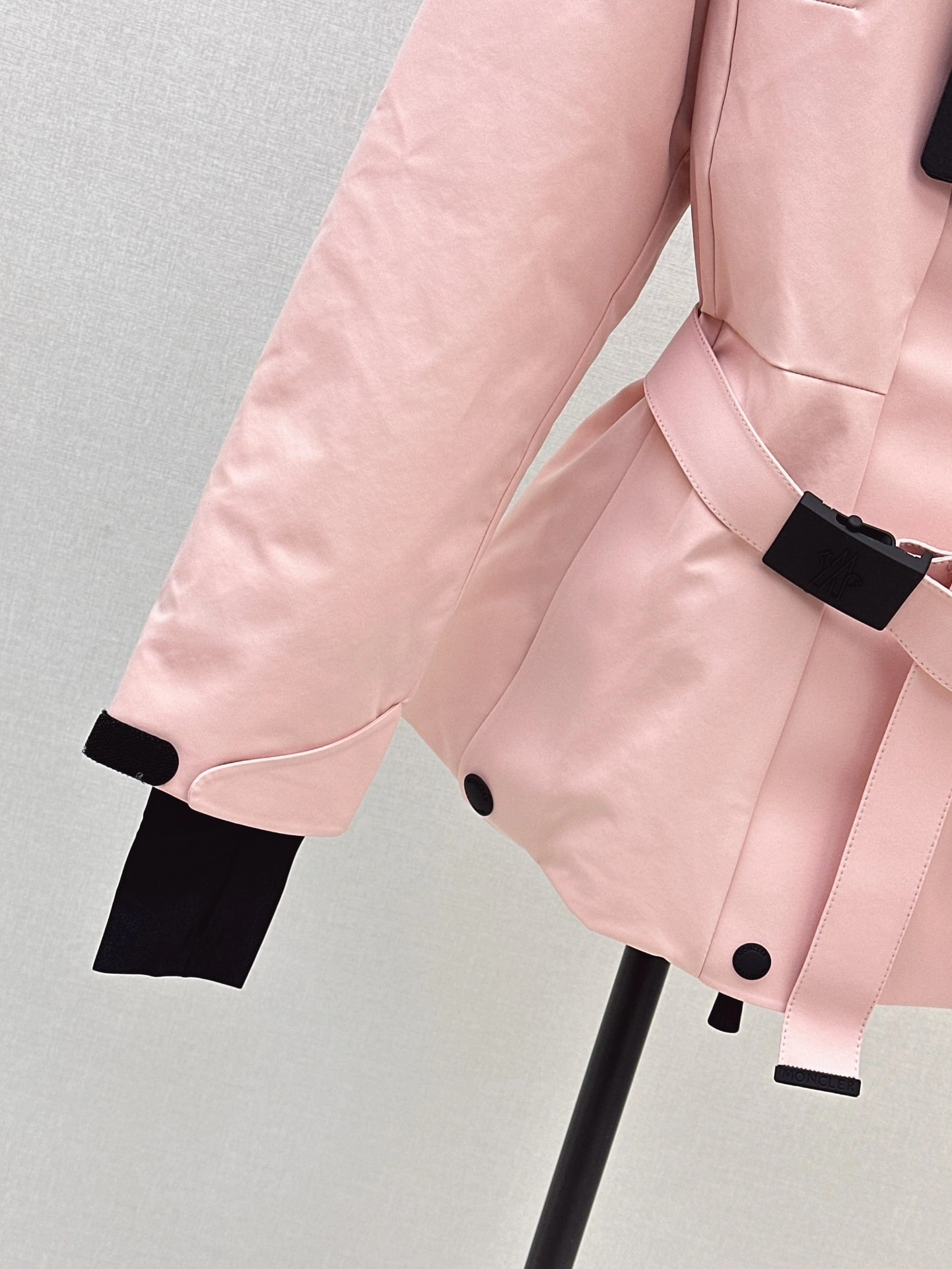 Official Moncler Down Jackets