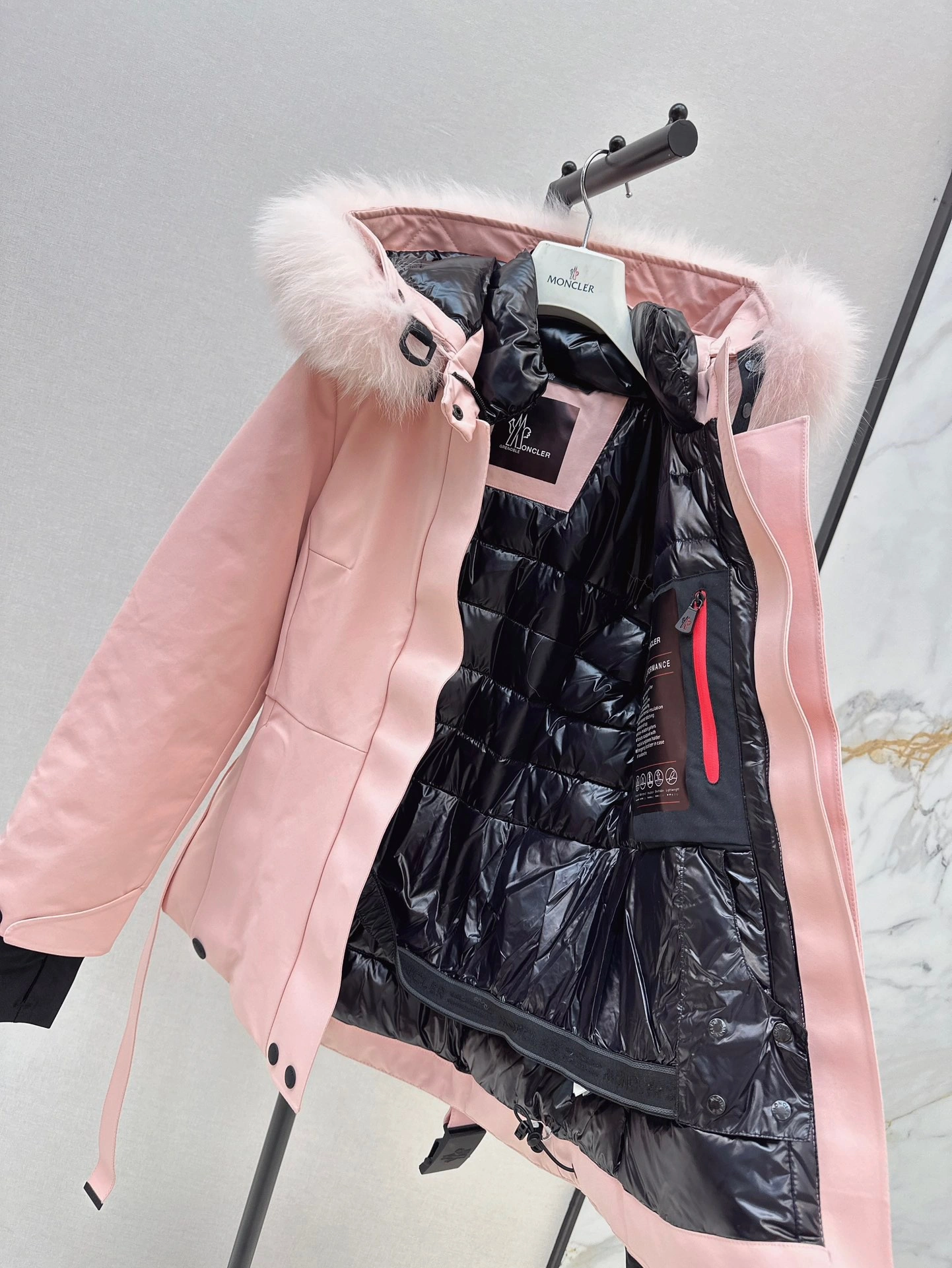 Official Moncler Down Jackets