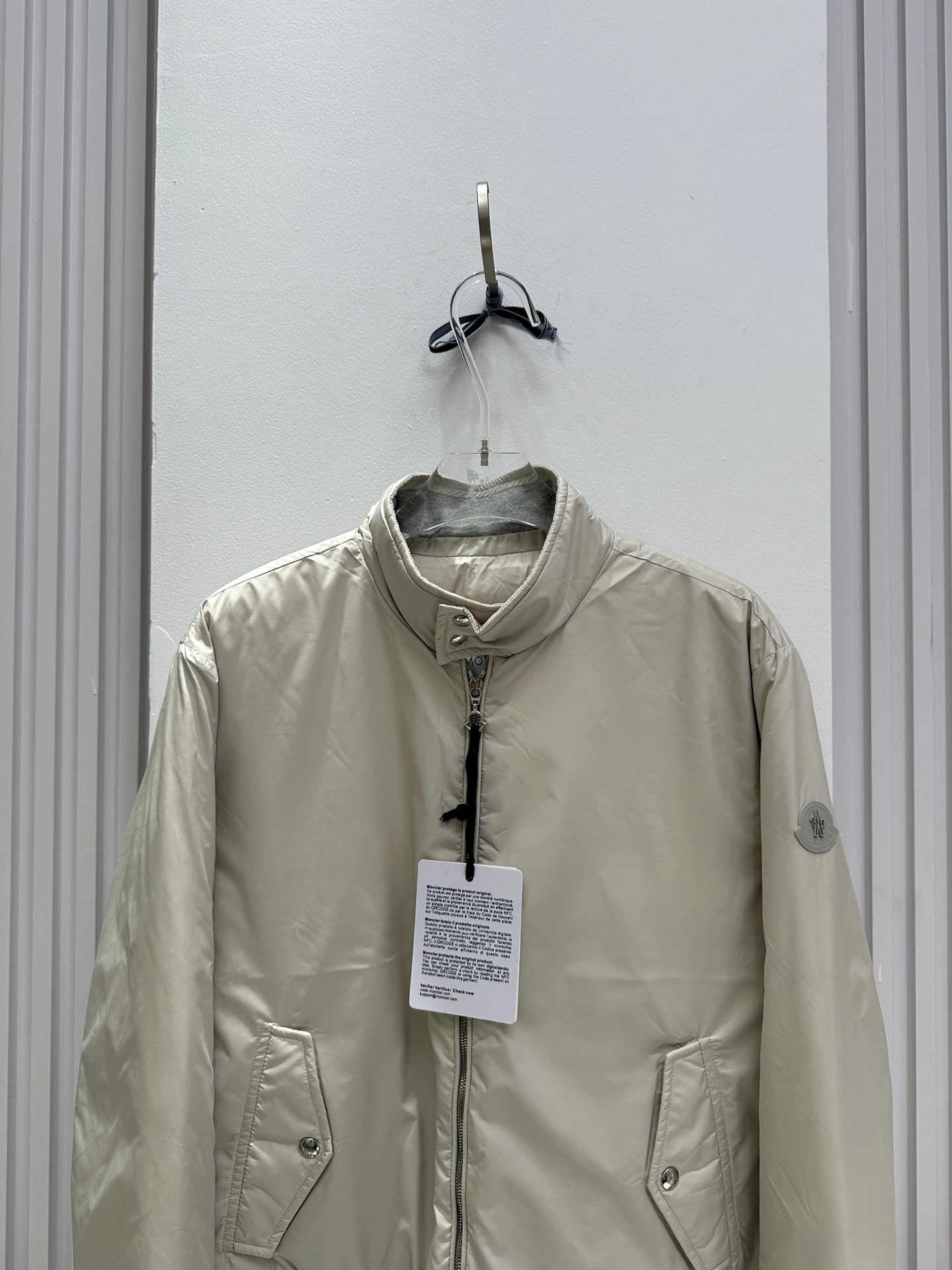 Accurate model Moncler Down Jackets