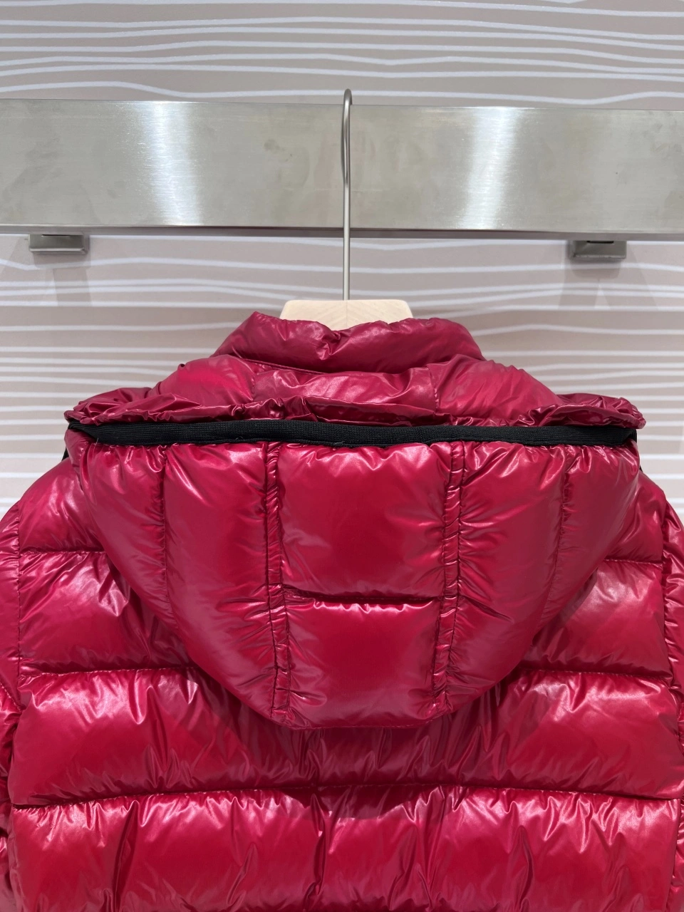 Official Moncler Down Jackets