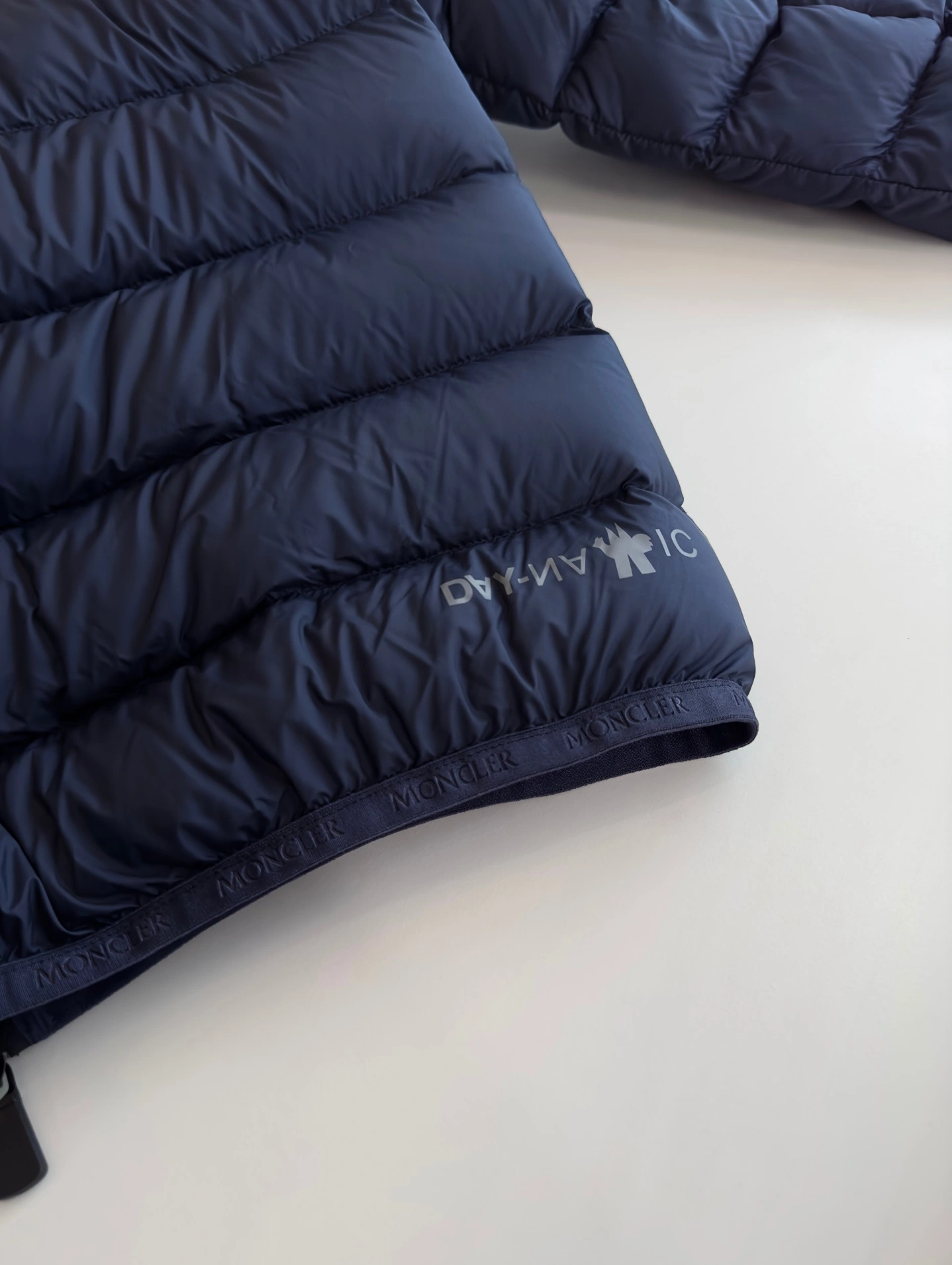 Accurate model Moncler Down Jackets