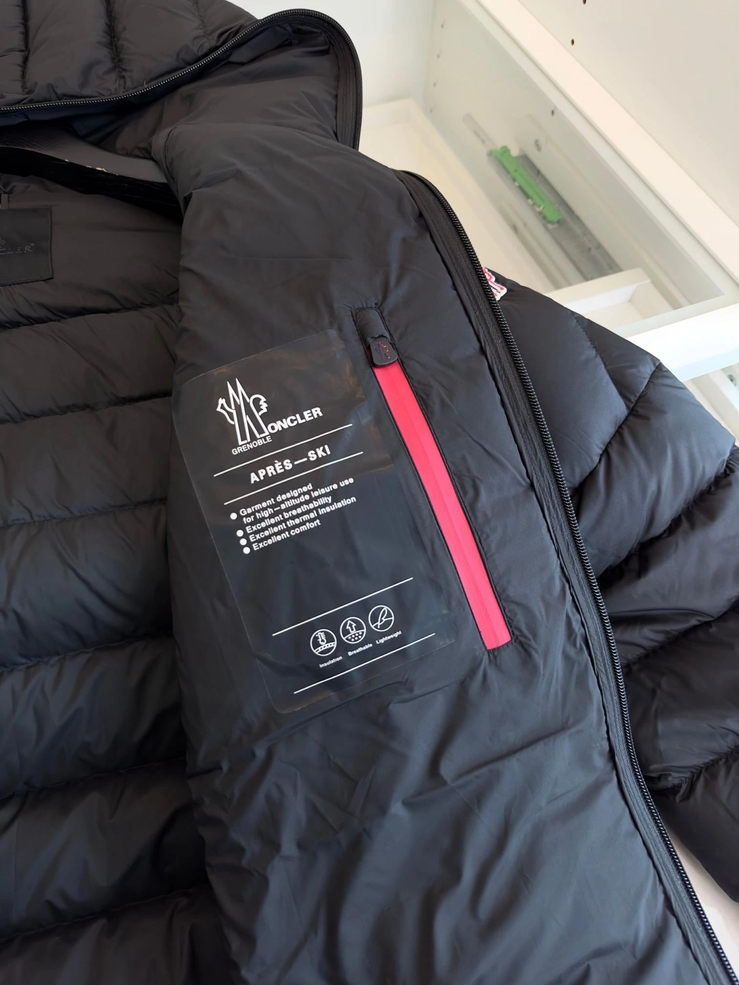 High accuracy Moncler Down Jackets