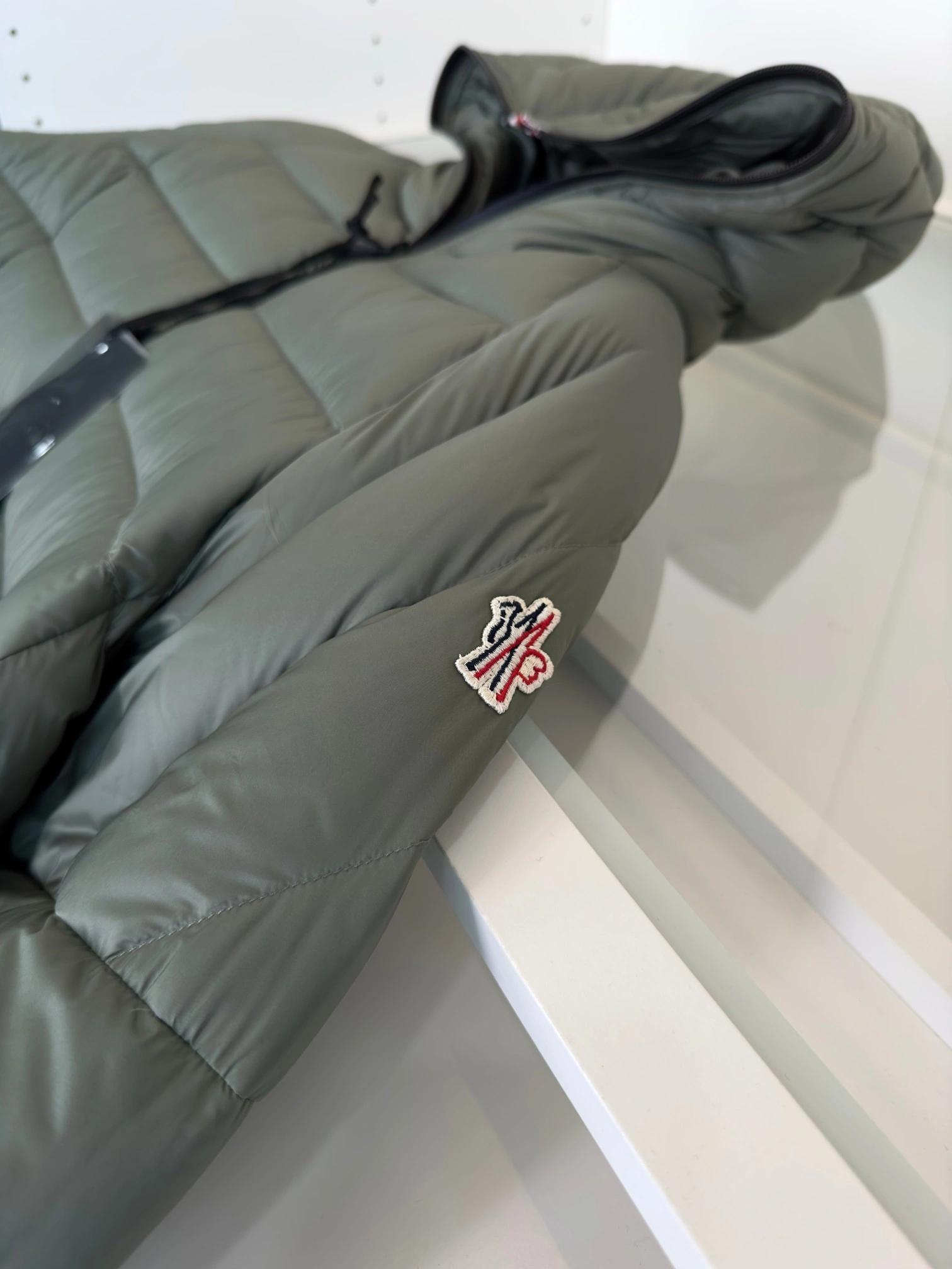 Top mirror Moncler Down Jackets