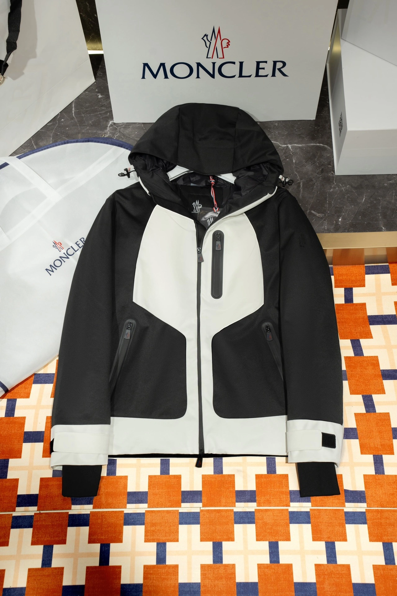Precise copy Moncler Down Jackets