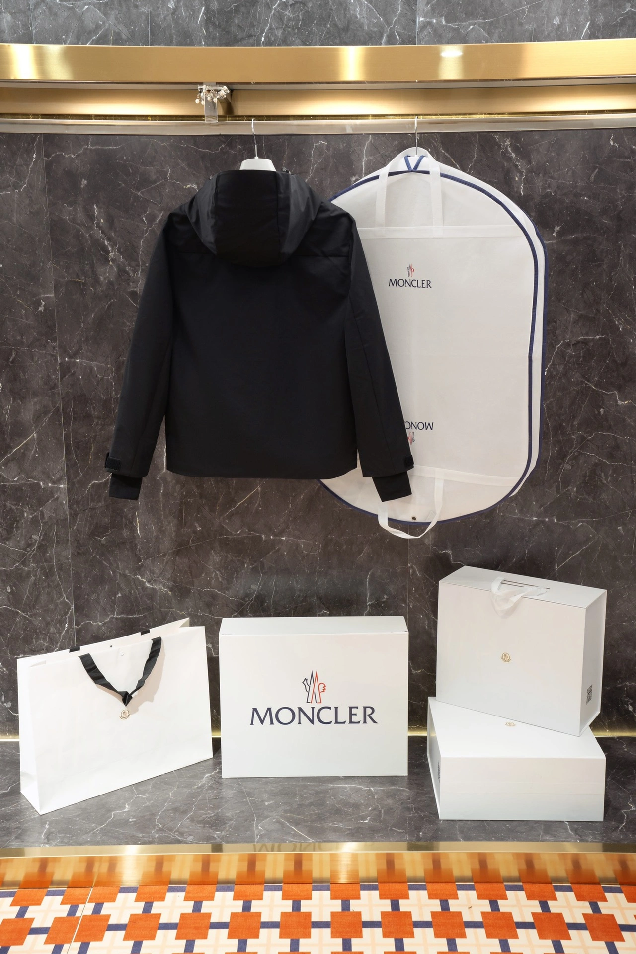 High fidelity Moncler Down Jackets