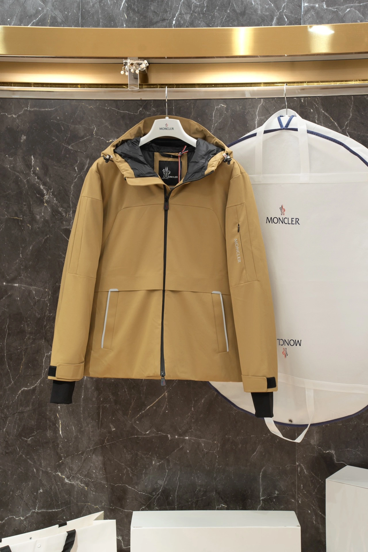 Brand-original Moncler Down Jackets