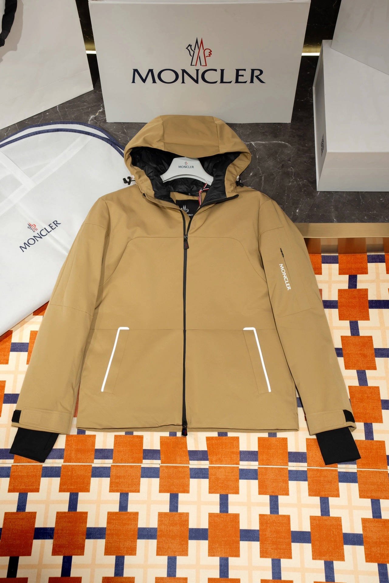 Brand-original Moncler Down Jackets
