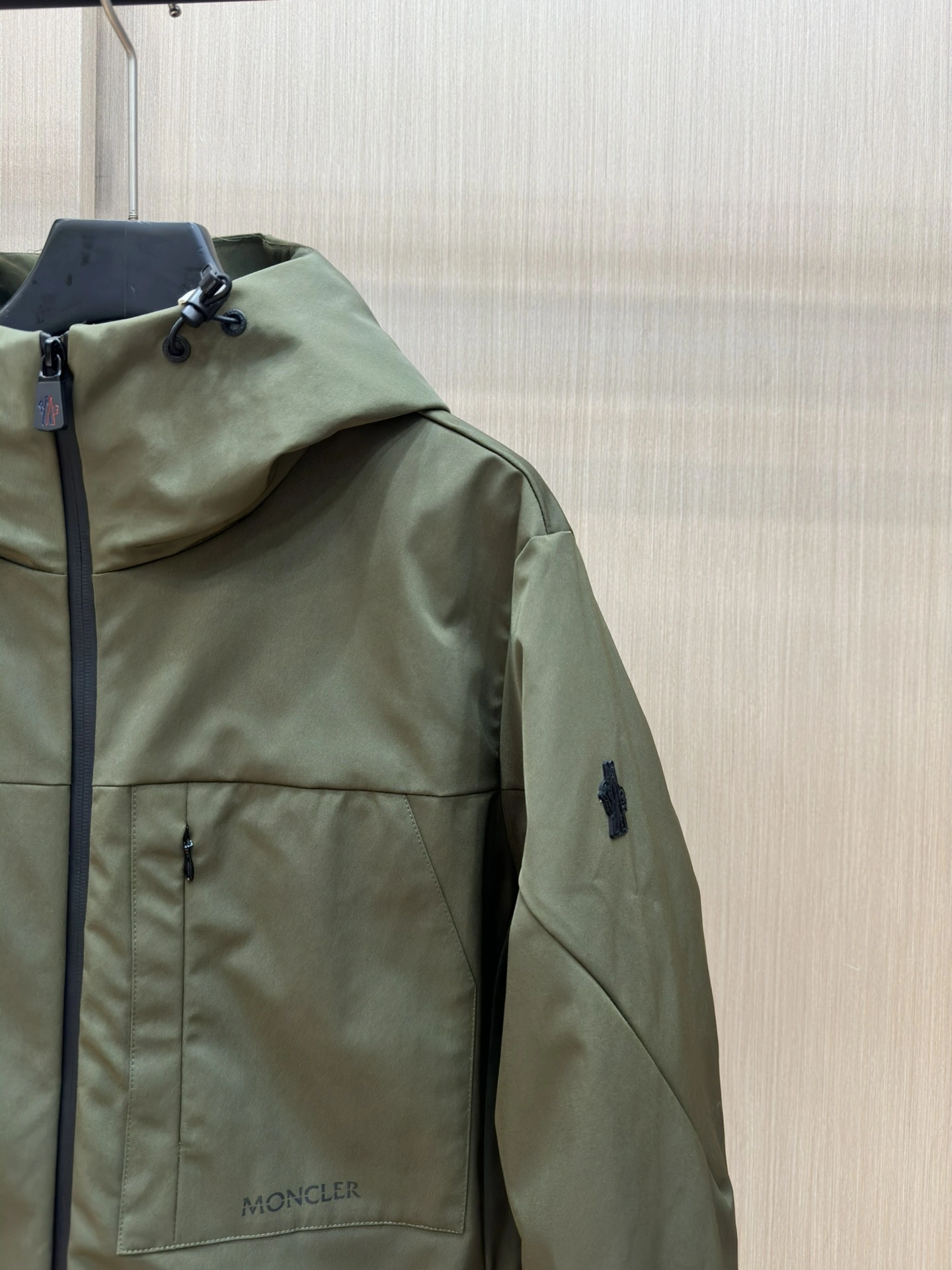 Official Moncler Down Jackets