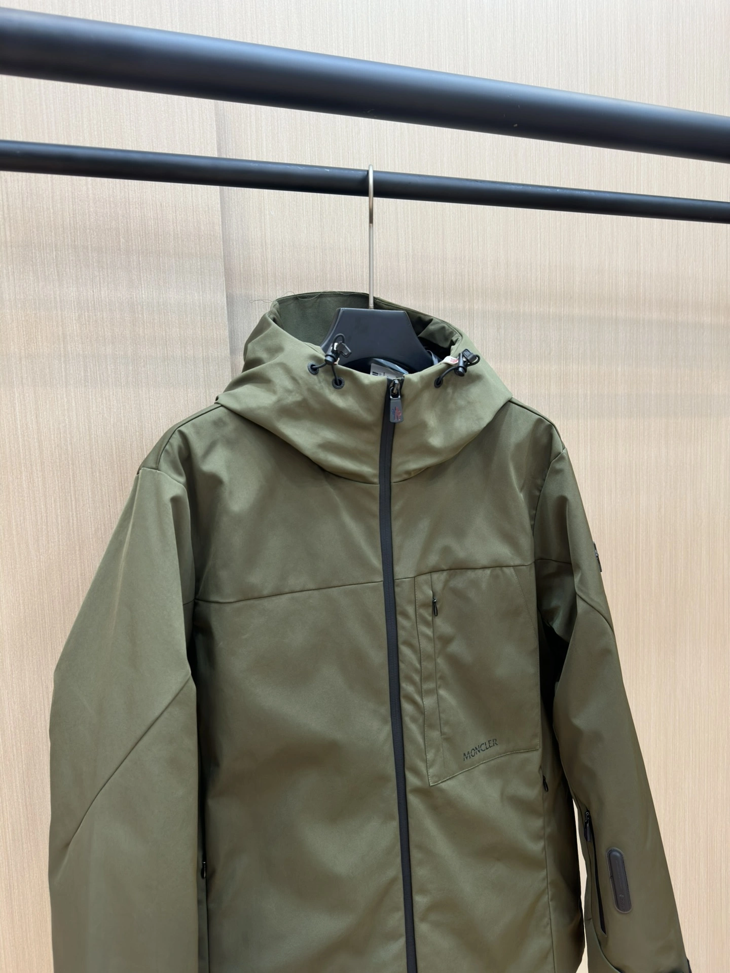 Official Moncler Down Jackets