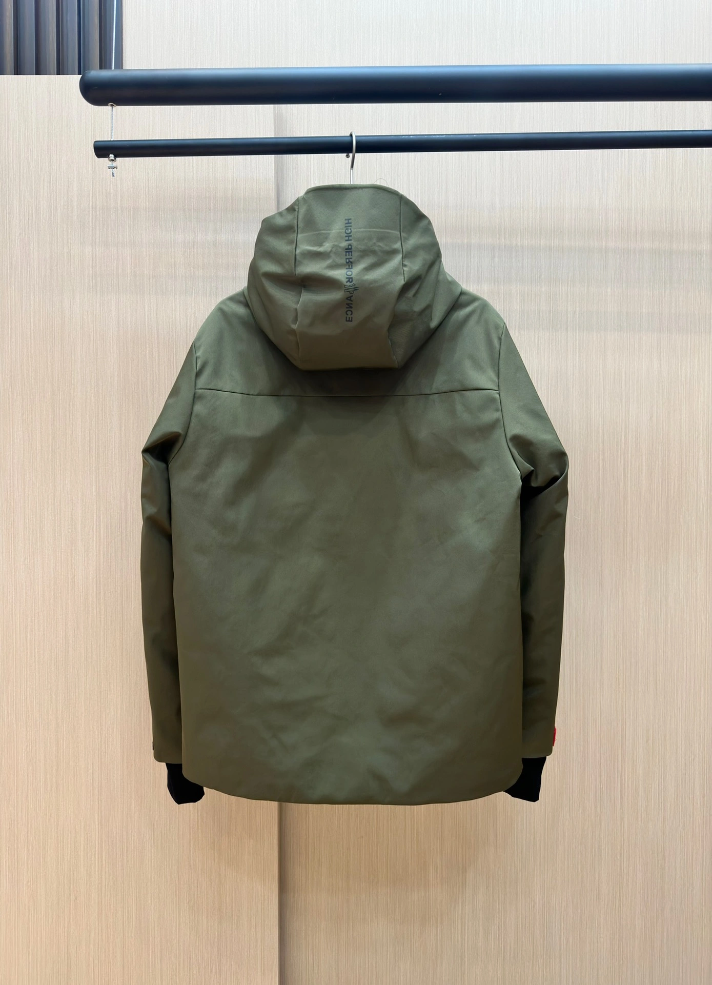 Official Moncler Down Jackets