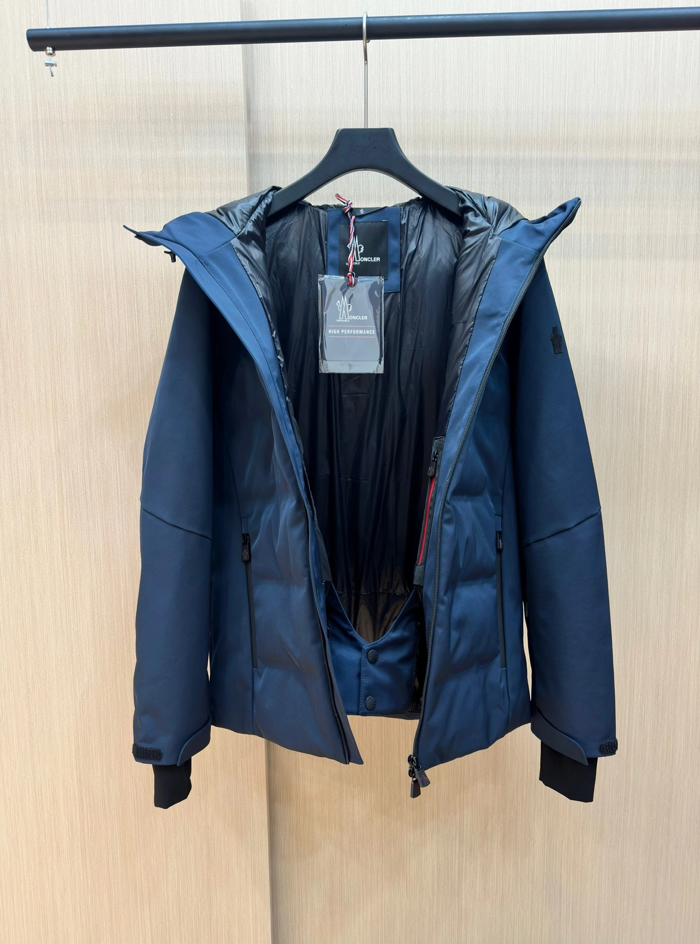 Accurate model Moncler Down Jackets