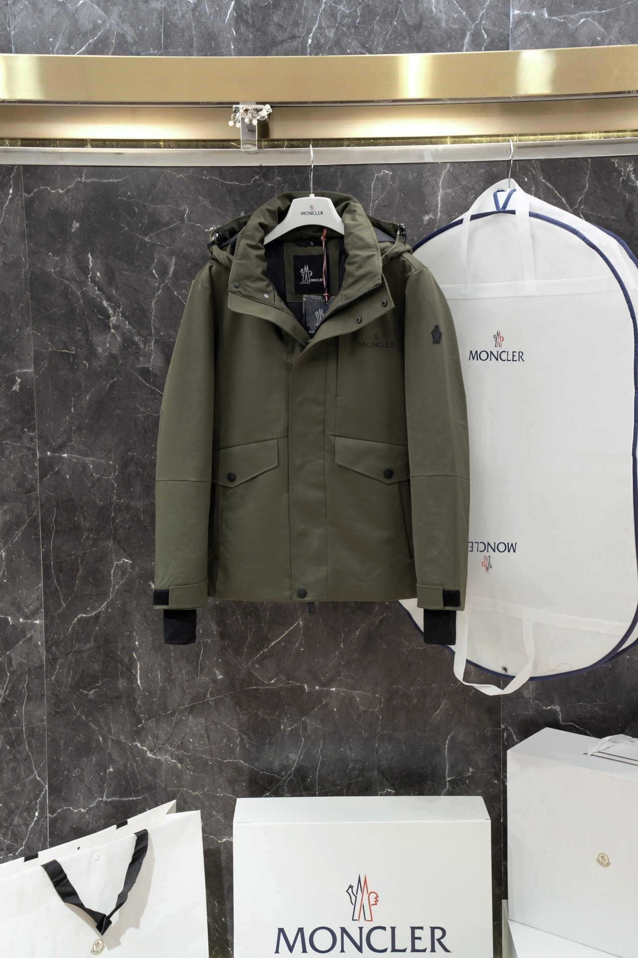 High fidelity Moncler Down Jackets