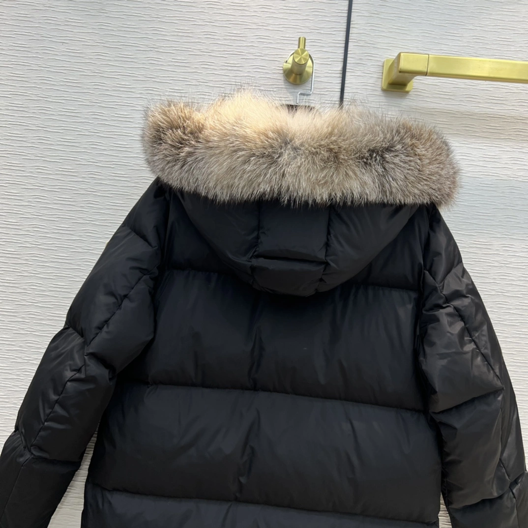 Brand-original Moncler Down Jackets