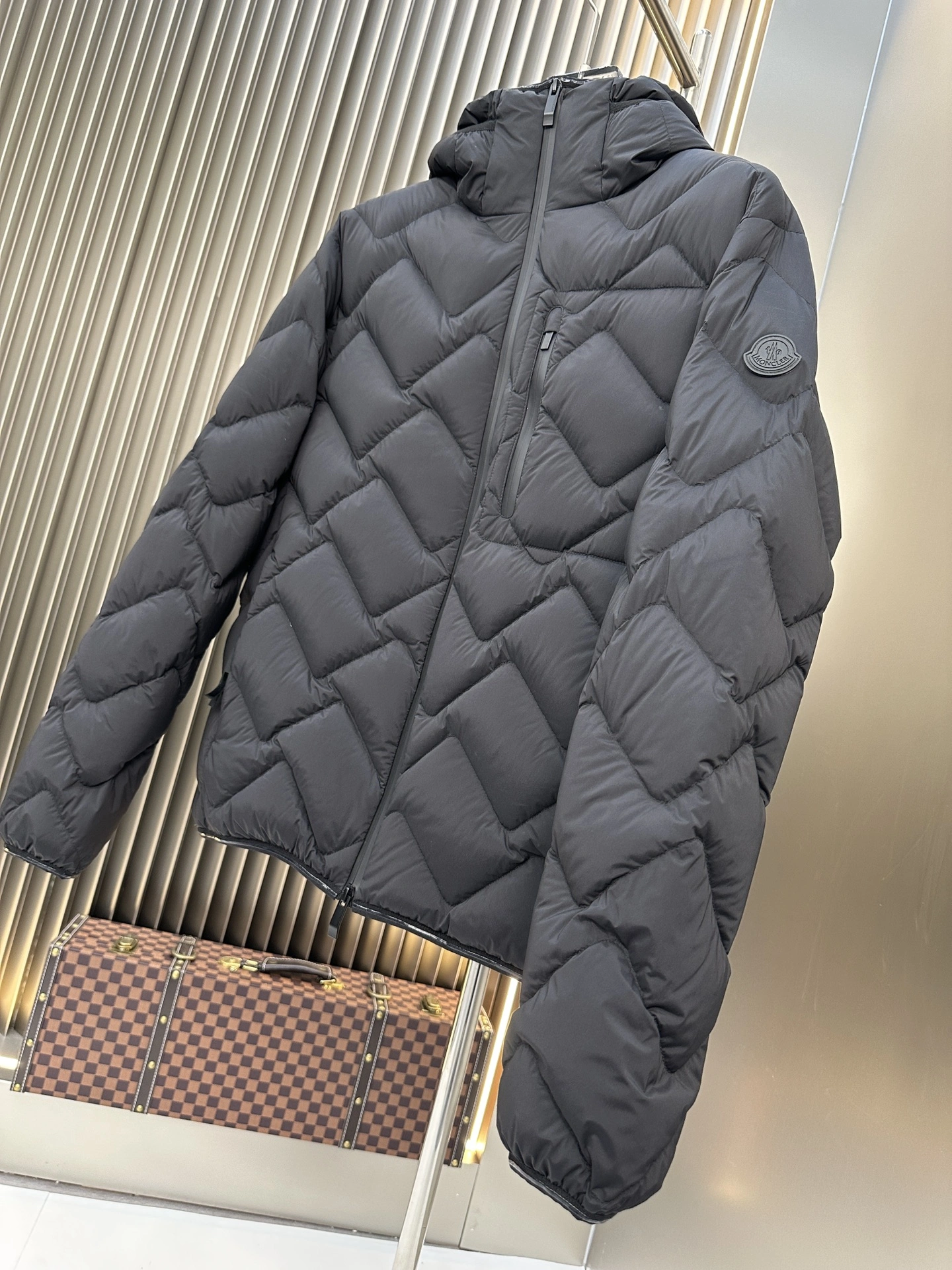 1:1 copy Moncler Down Jackets