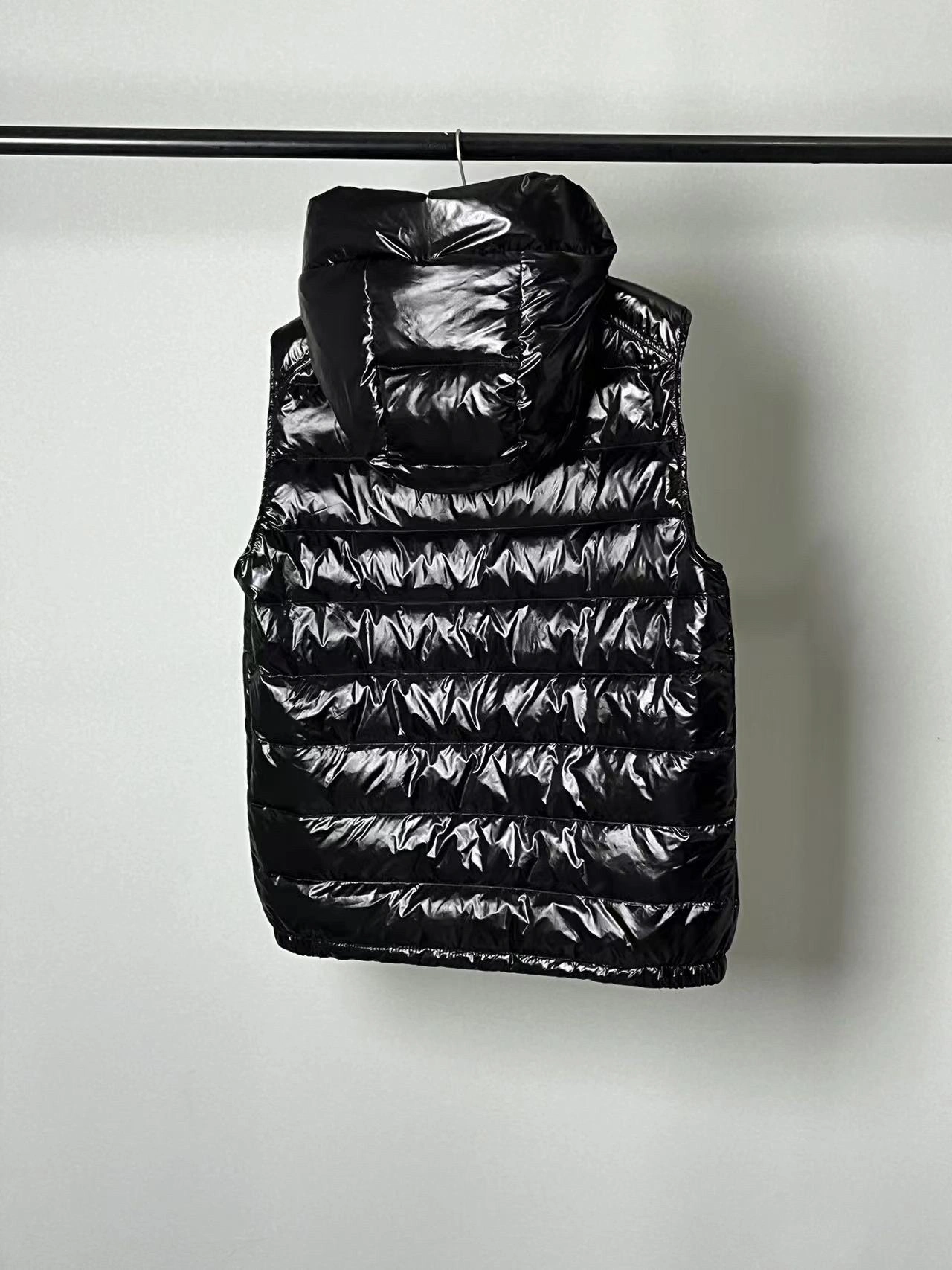 Low-cost Moncler Down Jackets