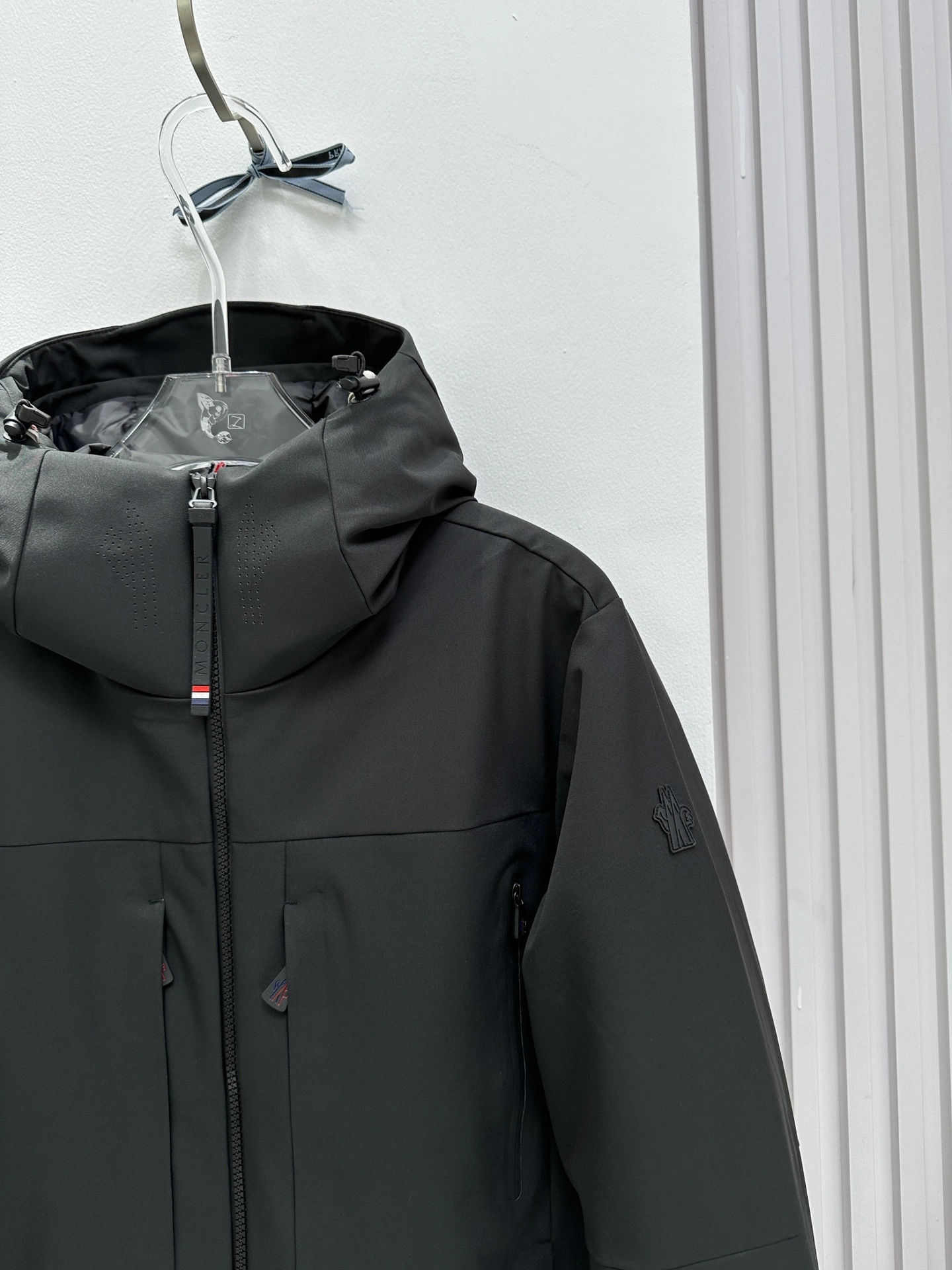Inexpensive Moncler Down Jackets