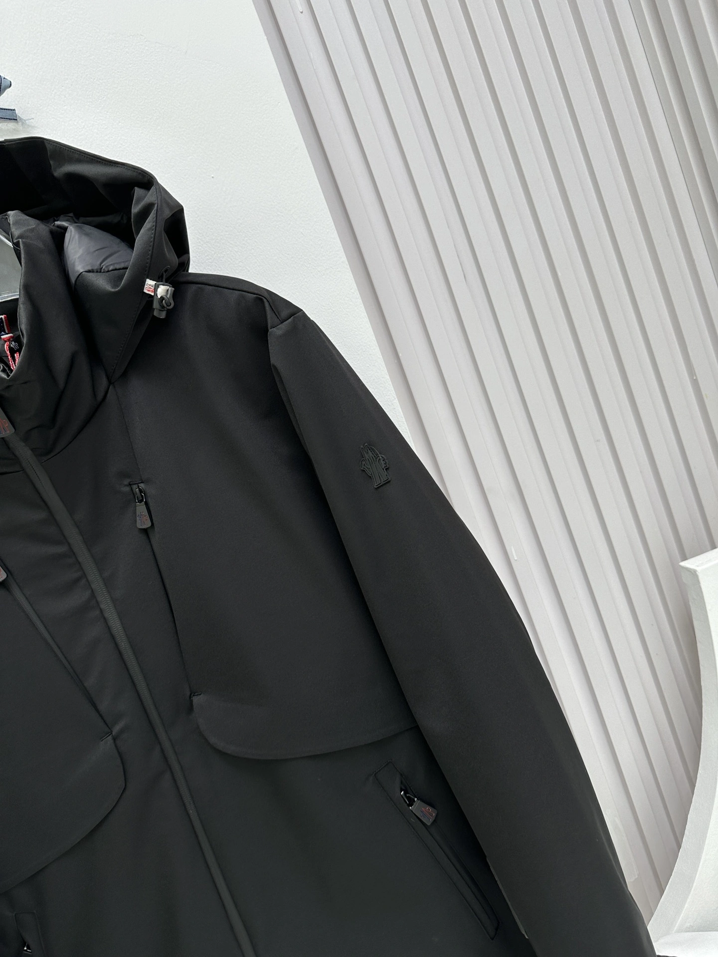Accurate model Moncler Down Jackets
