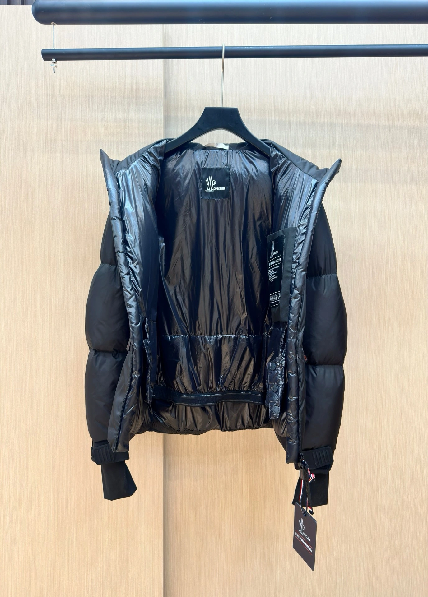Inexpensive Moncler Down Jackets