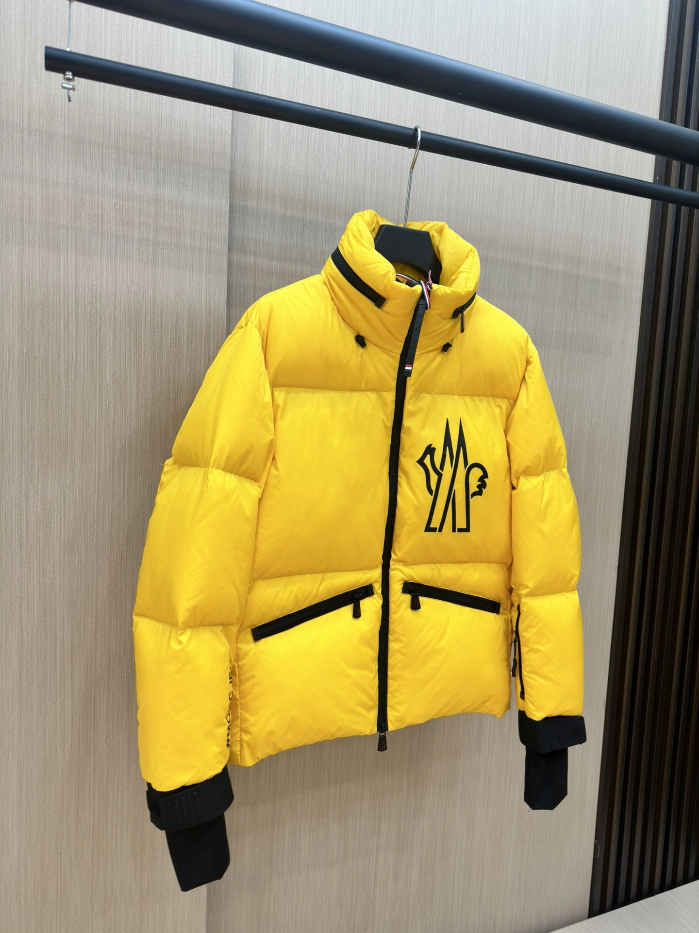 Exact replica Moncler Down Jackets