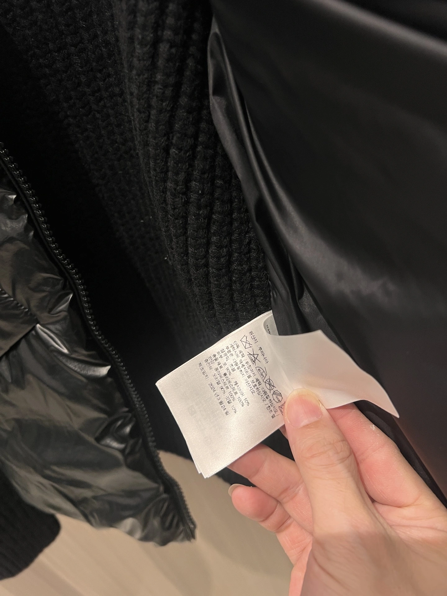 Brand-original Moncler Down Jackets