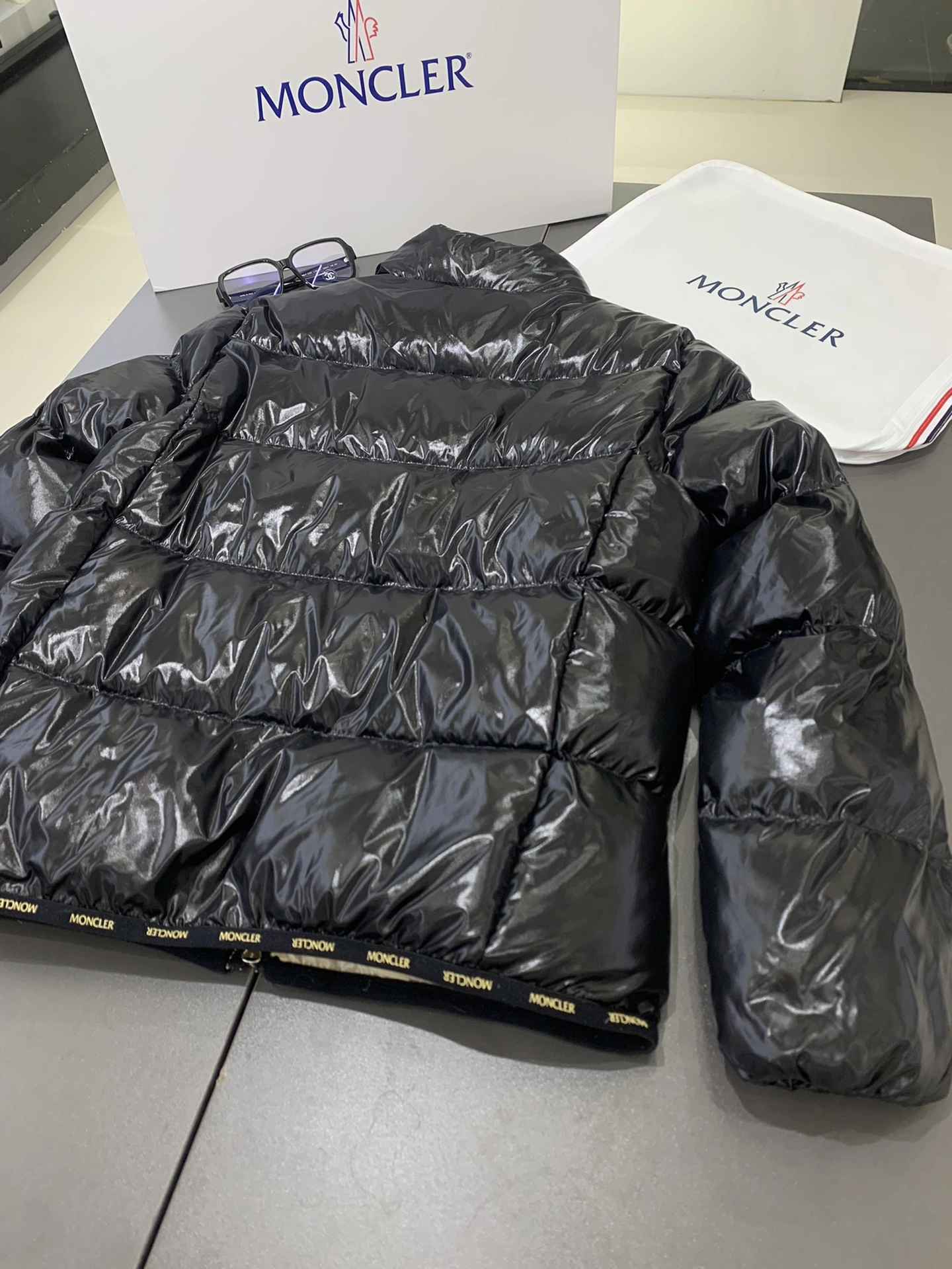 Exact replica Moncler Down Jackets