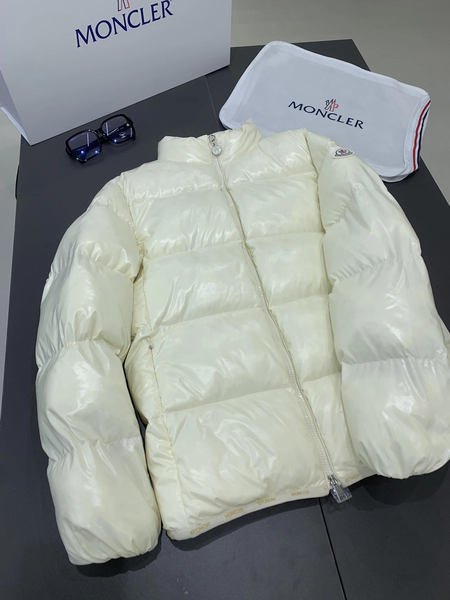 Perfect replica Moncler Down Jackets