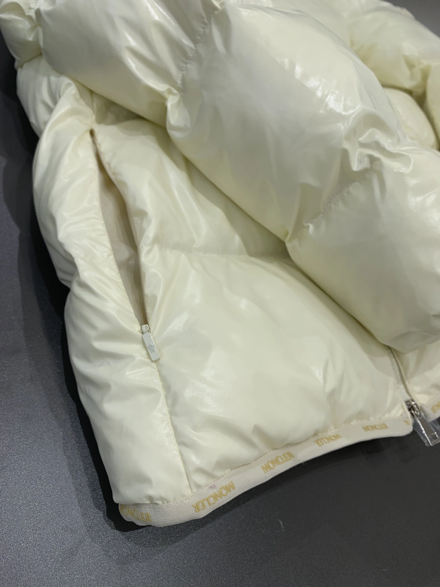 Perfect replica Moncler Down Jackets