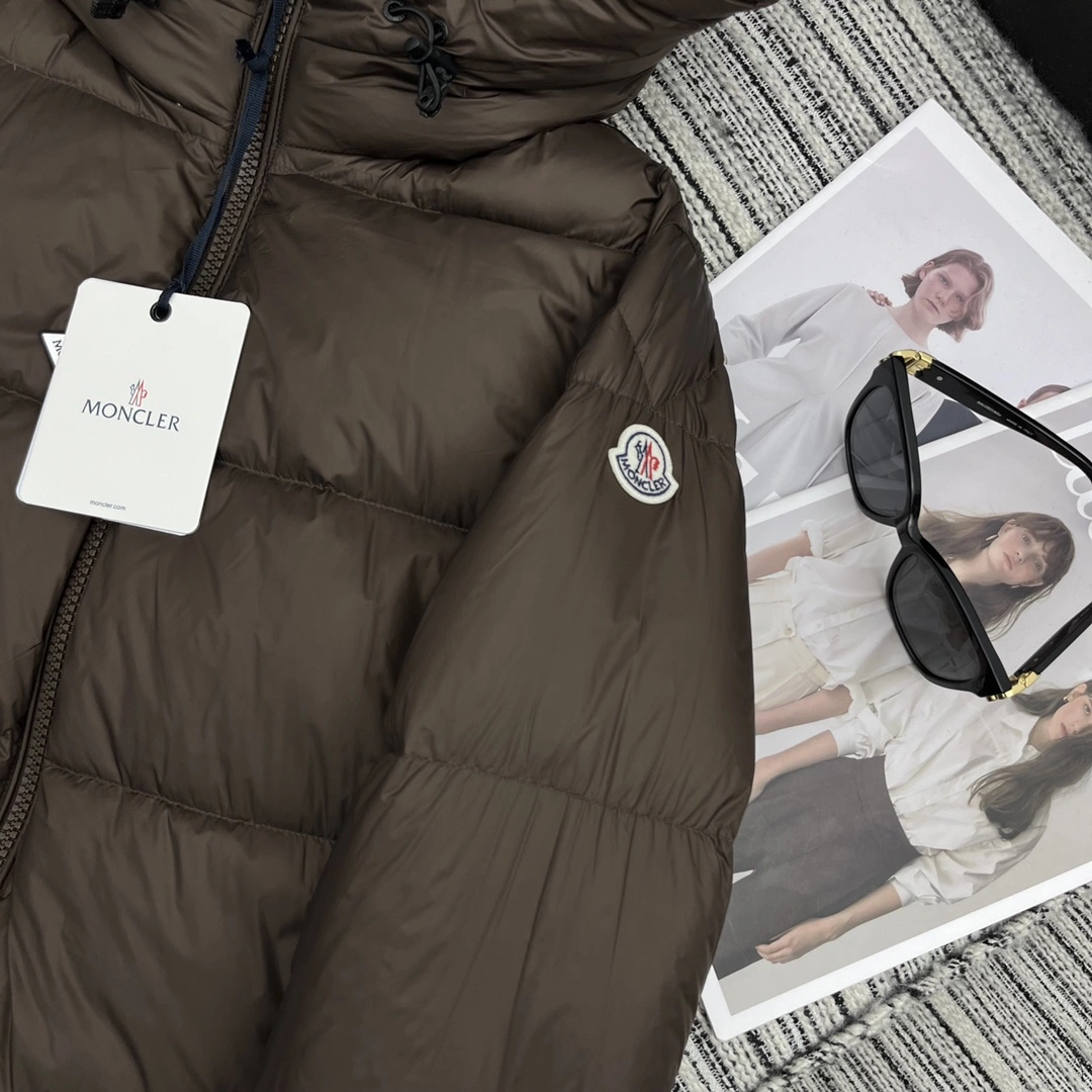 Bargain Moncler Down Jackets