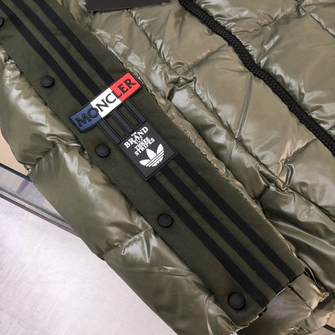 Accurate model Moncler Down Jackets