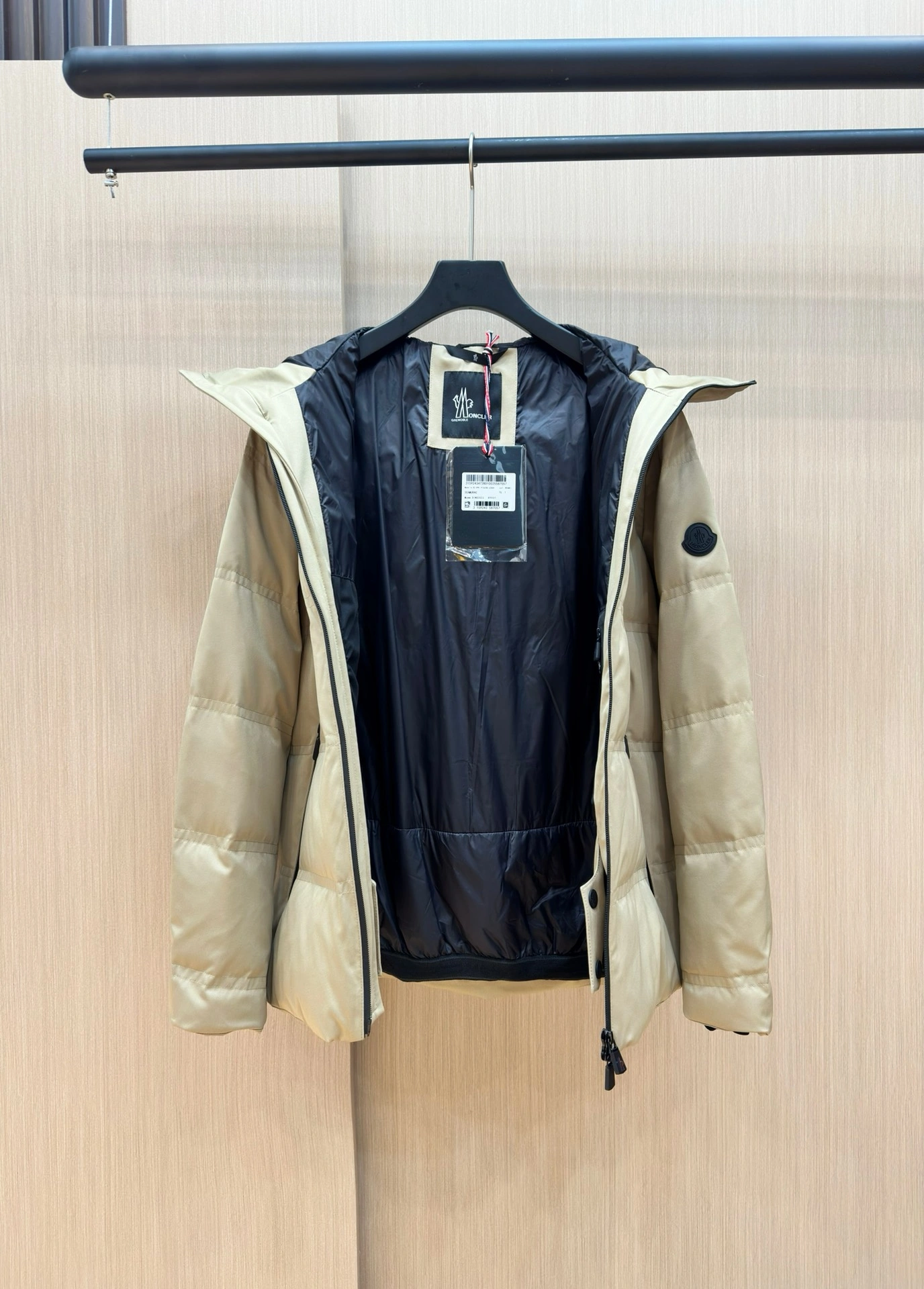 High accuracy Moncler Down Jackets