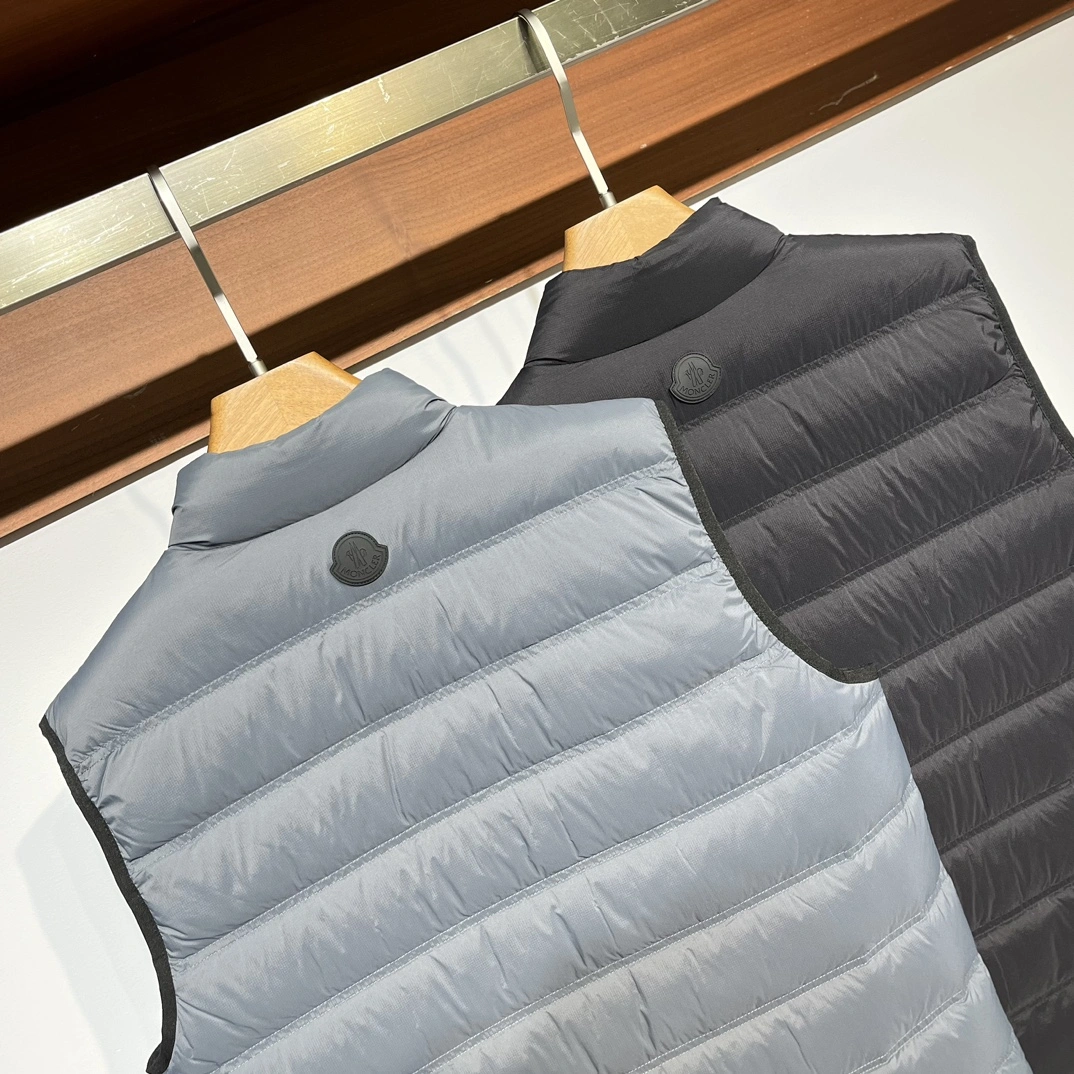 High accuracy Moncler Down Jackets