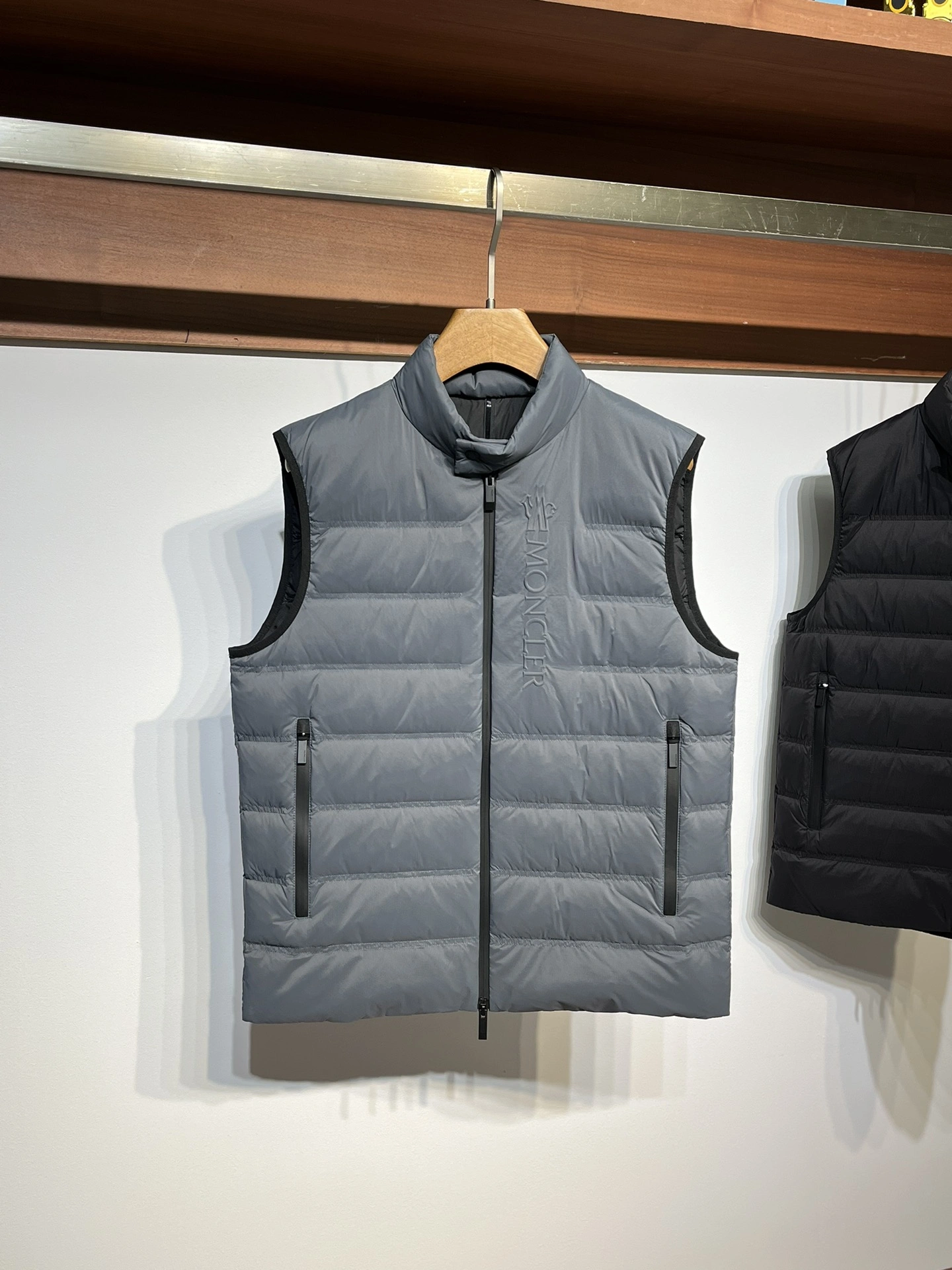 High accuracy Moncler Down Jackets