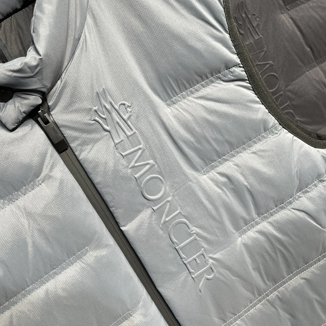 High accuracy Moncler Down Jackets