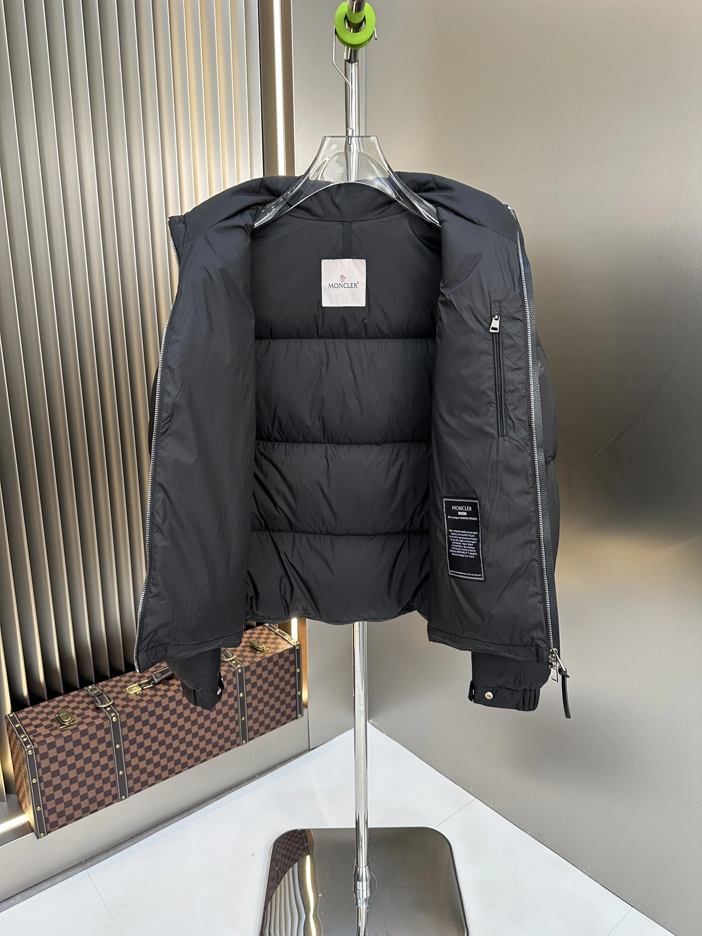 Brand-original Moncler Down Jackets