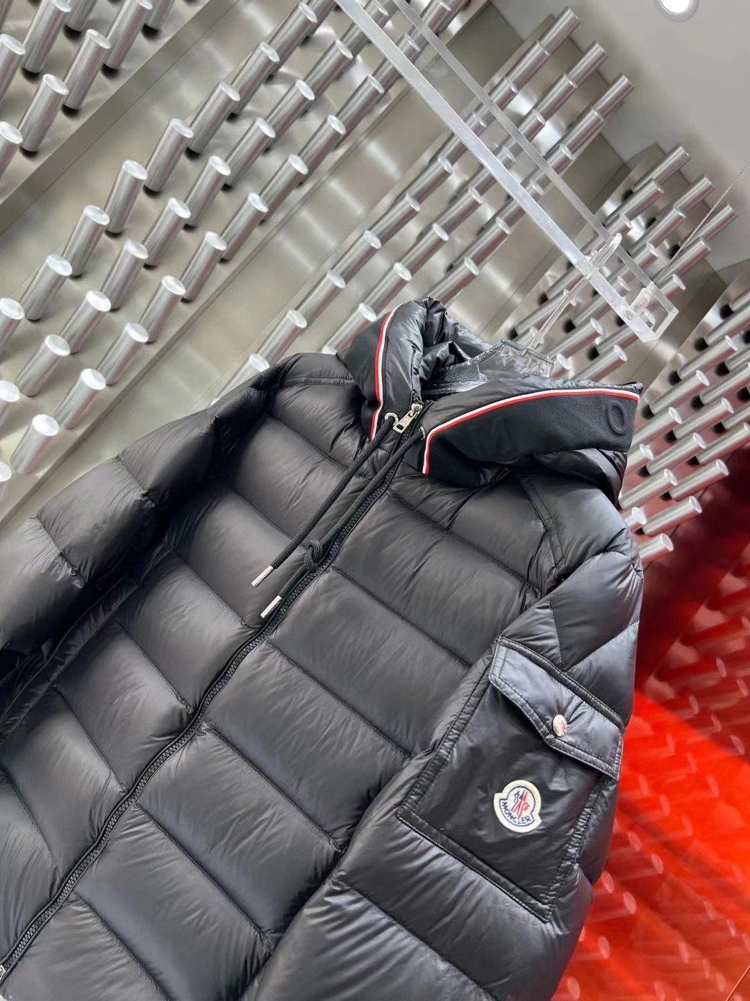 Low-cost Moncler Down Jackets