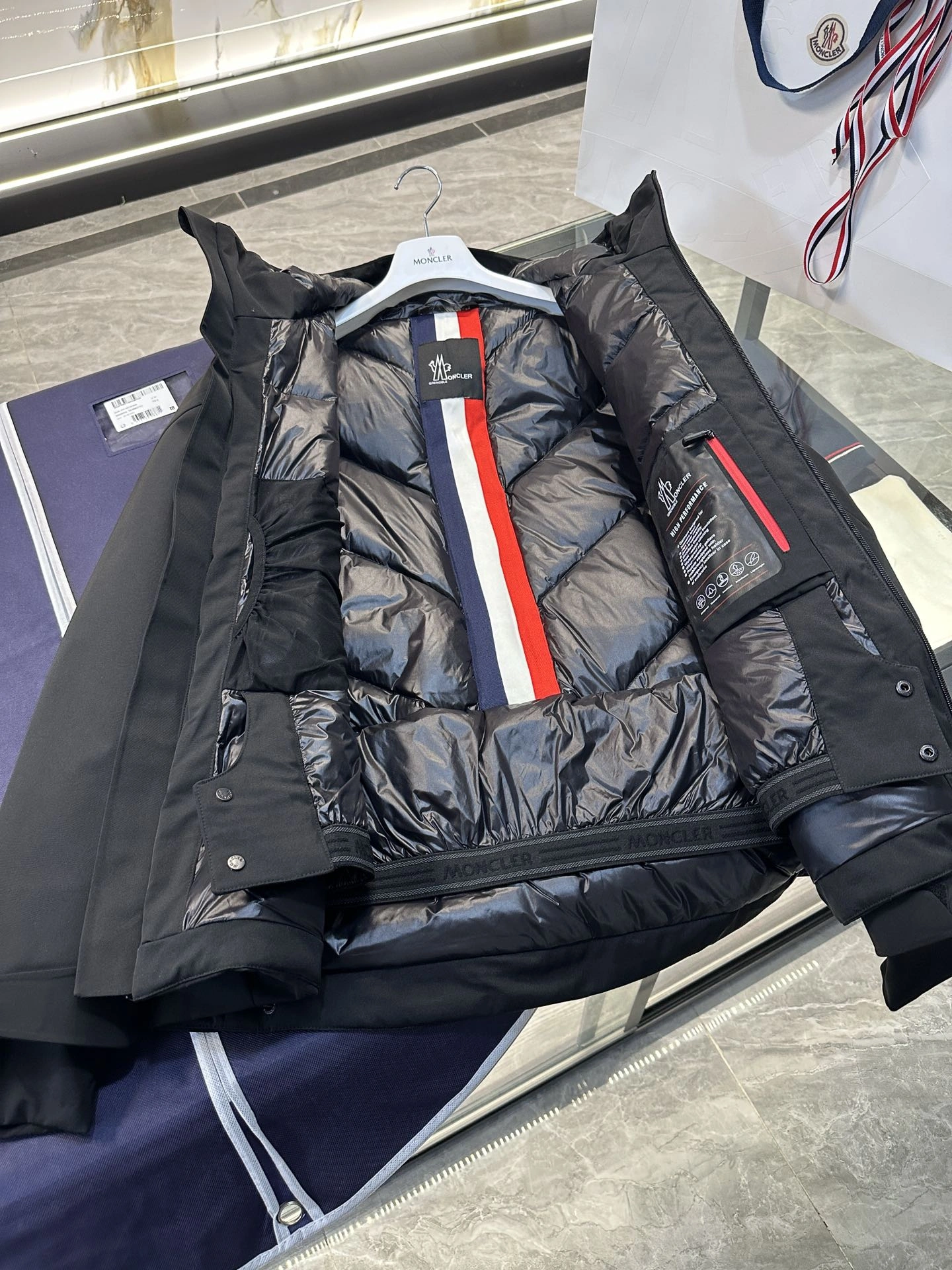 Accurate model Moncler Down Jackets
