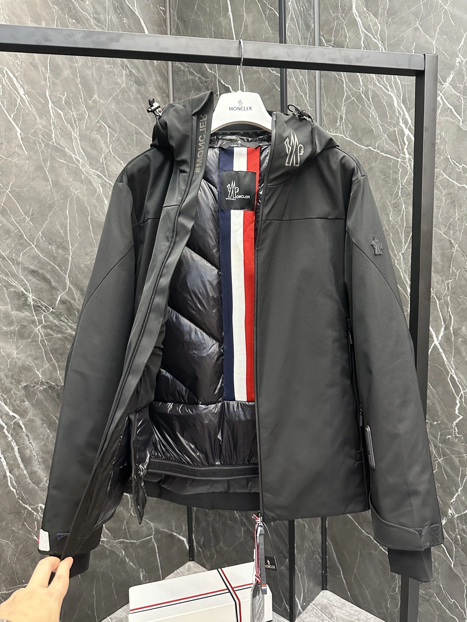 Accurate model Moncler Down Jackets